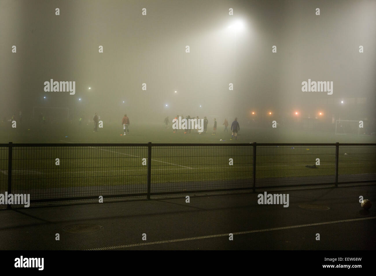 Belfast, UK. 21st January, 2015. UK Weather: Footballers train in the ...