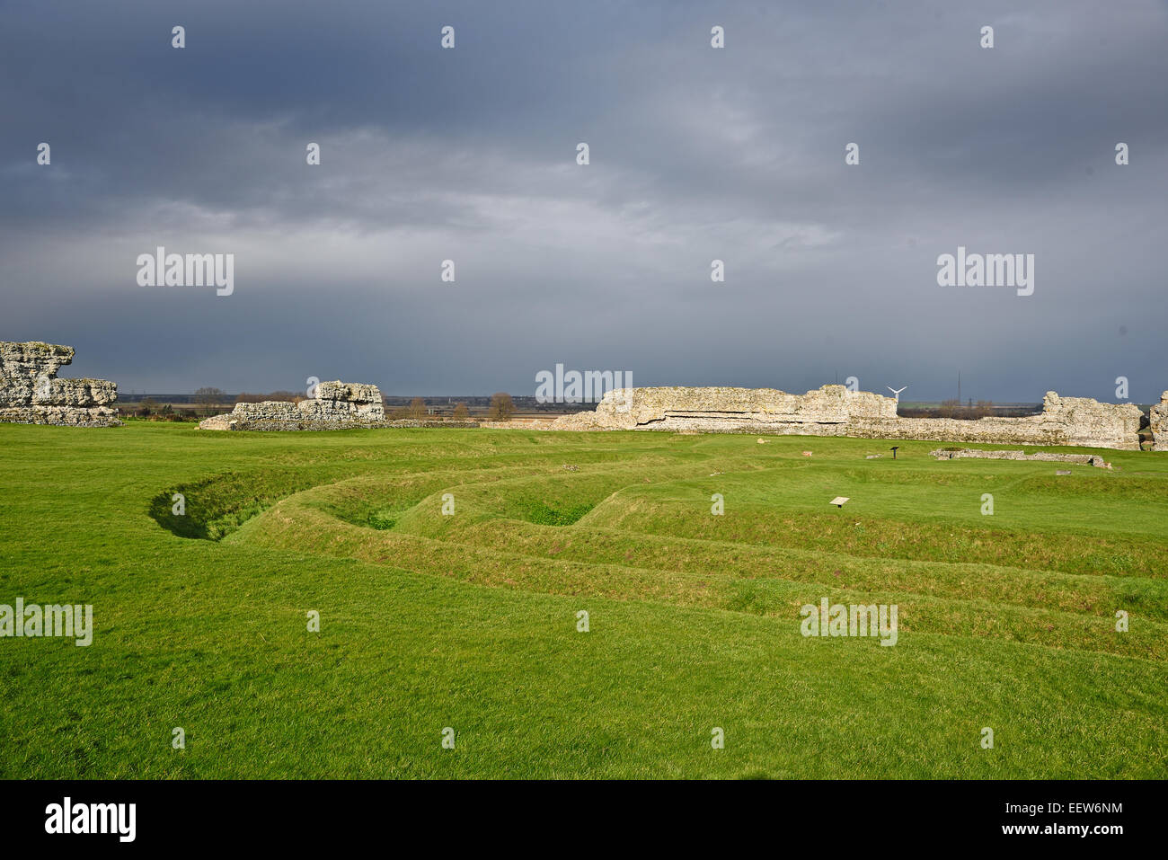 Defensive Ditches at Richborough Roman Fort, Kent, UK Stock Photo - Alamy