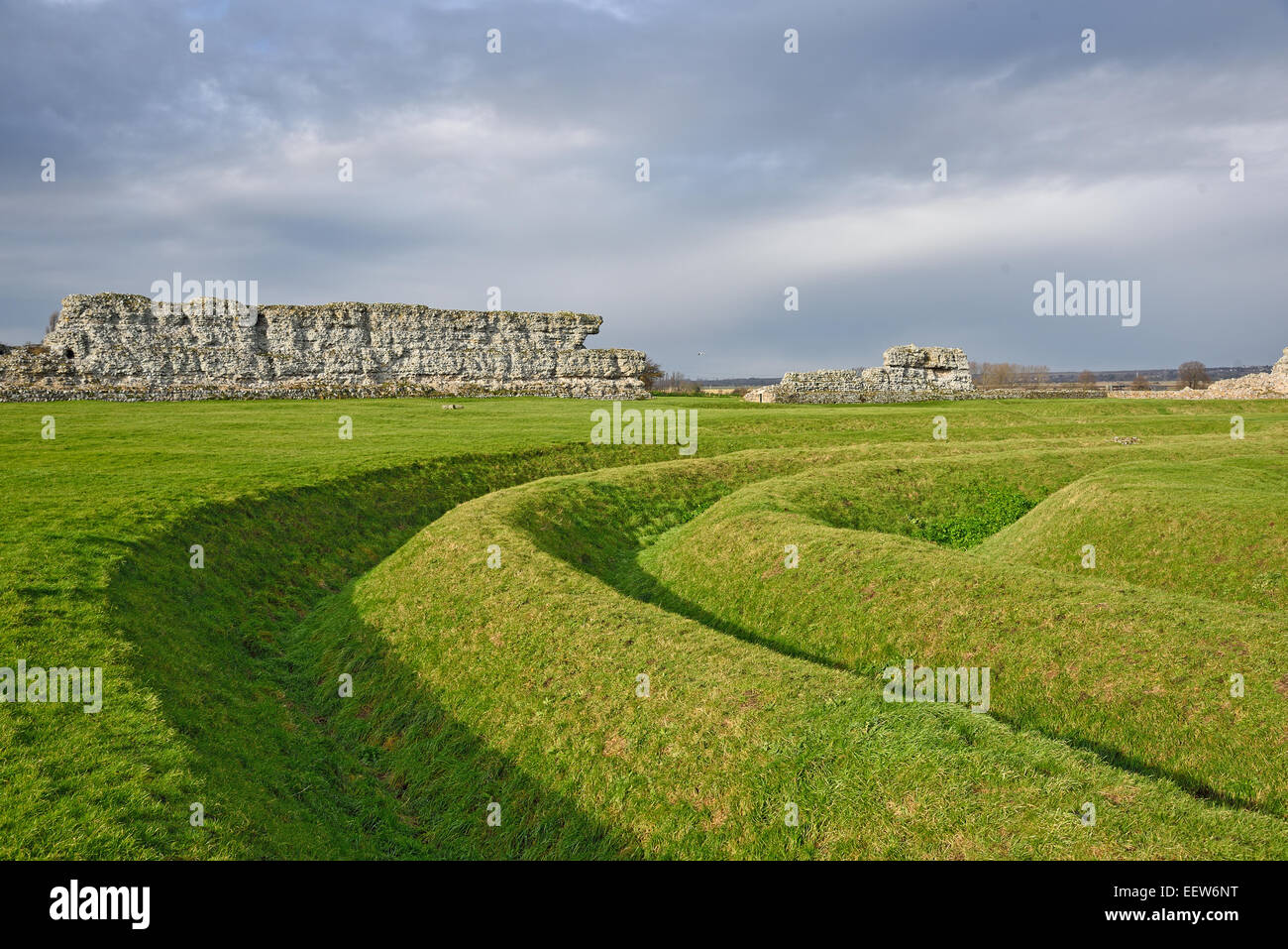 Defensive Ditches at Richborough Roman Fort, Kent, UK Stock Photo - Alamy