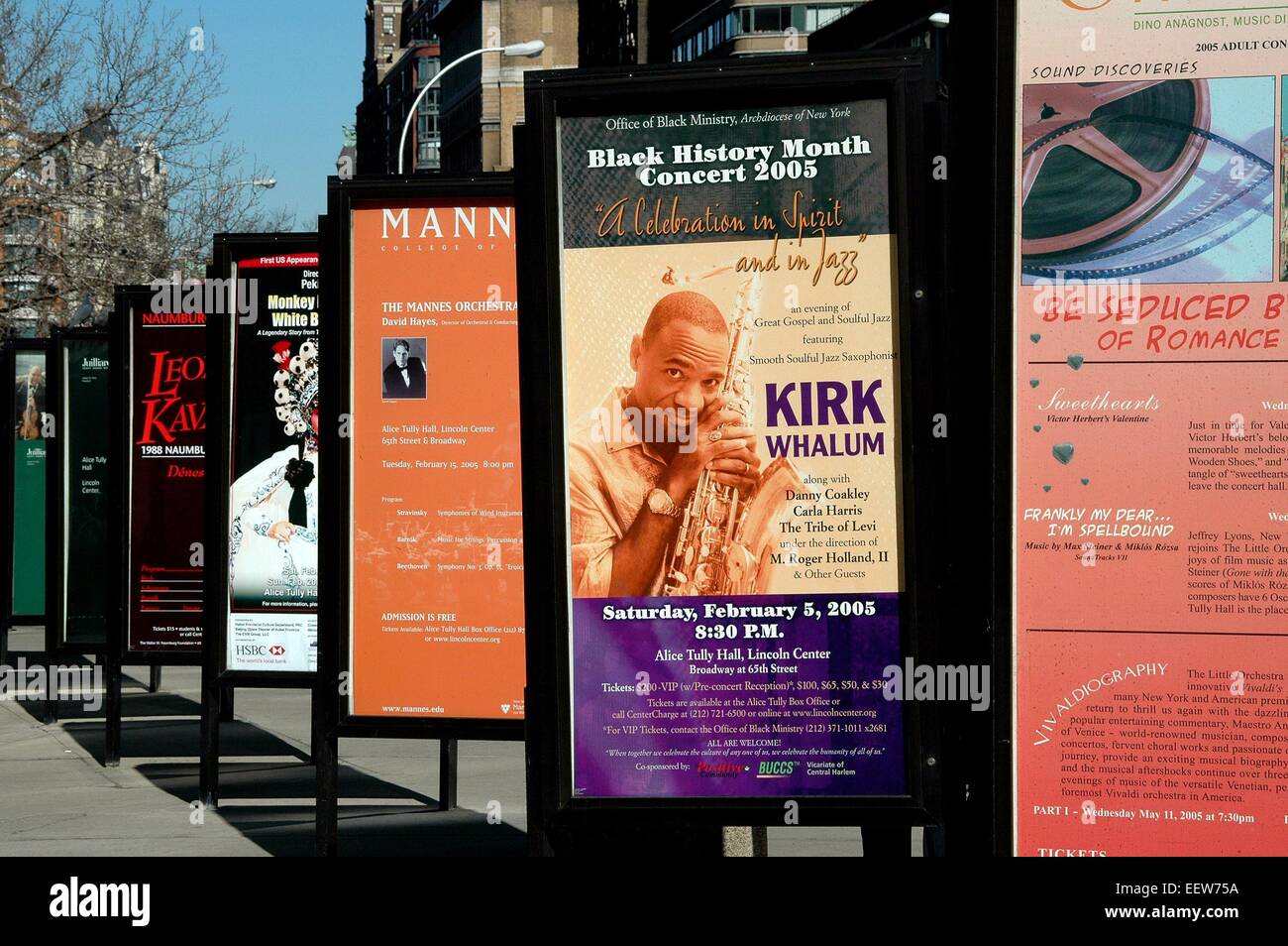 Nyc billboards hi-res stock photography and images - Alamy