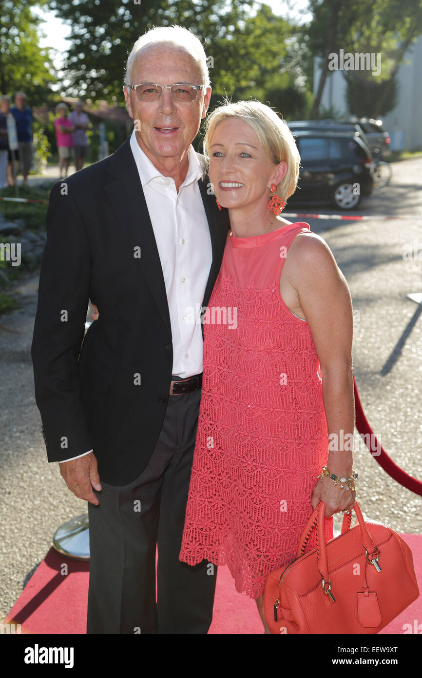 Celebrities attending the 27th annual KaiserCup Golf Charity Tournament ...