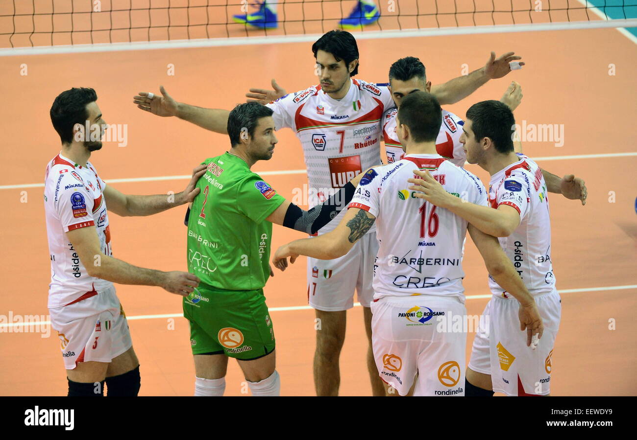 Hubert HENNO/Joie Treia - 20.01.2015 - Paris Volley/Treia - Ligue des ...