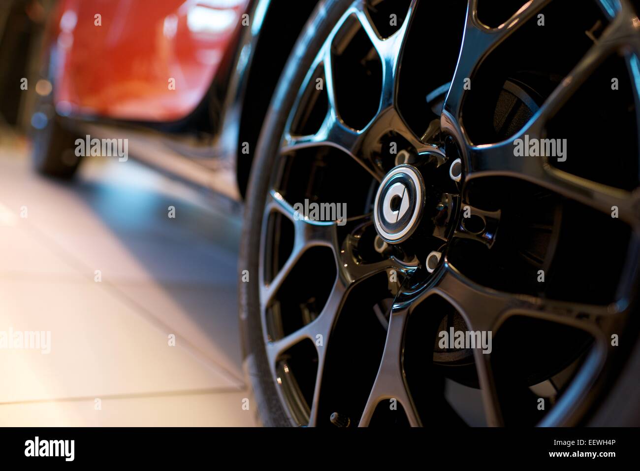 alloy car wheel on mercedes smart car Stock Photo - Alamy