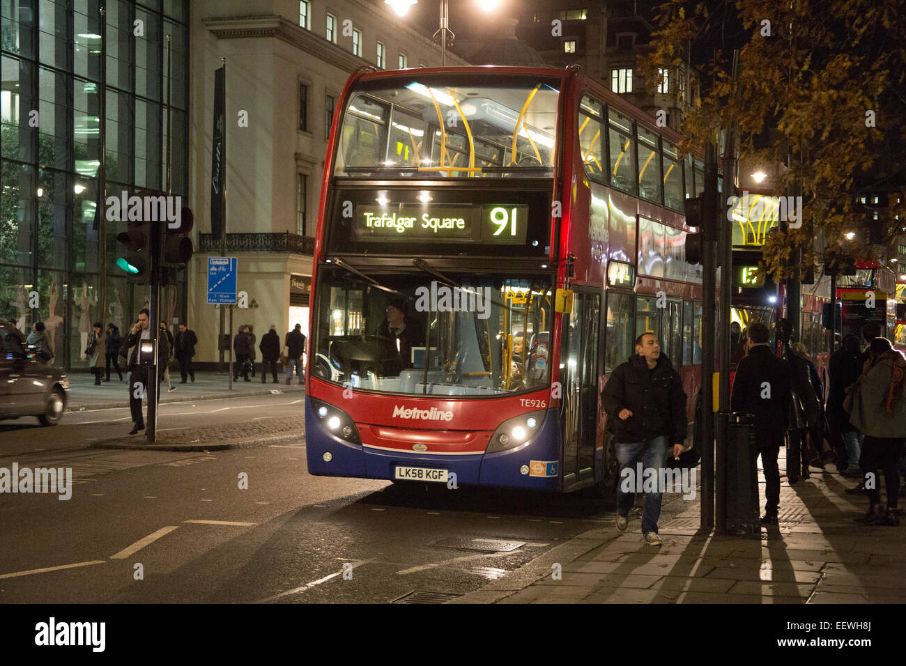 No 91 bus to Trafalgar Square Stock Photo - Alamy