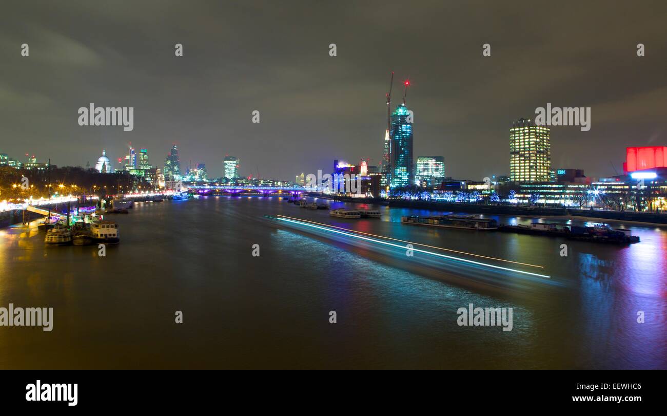 View of River Thames at night Stock Photo - Alamy