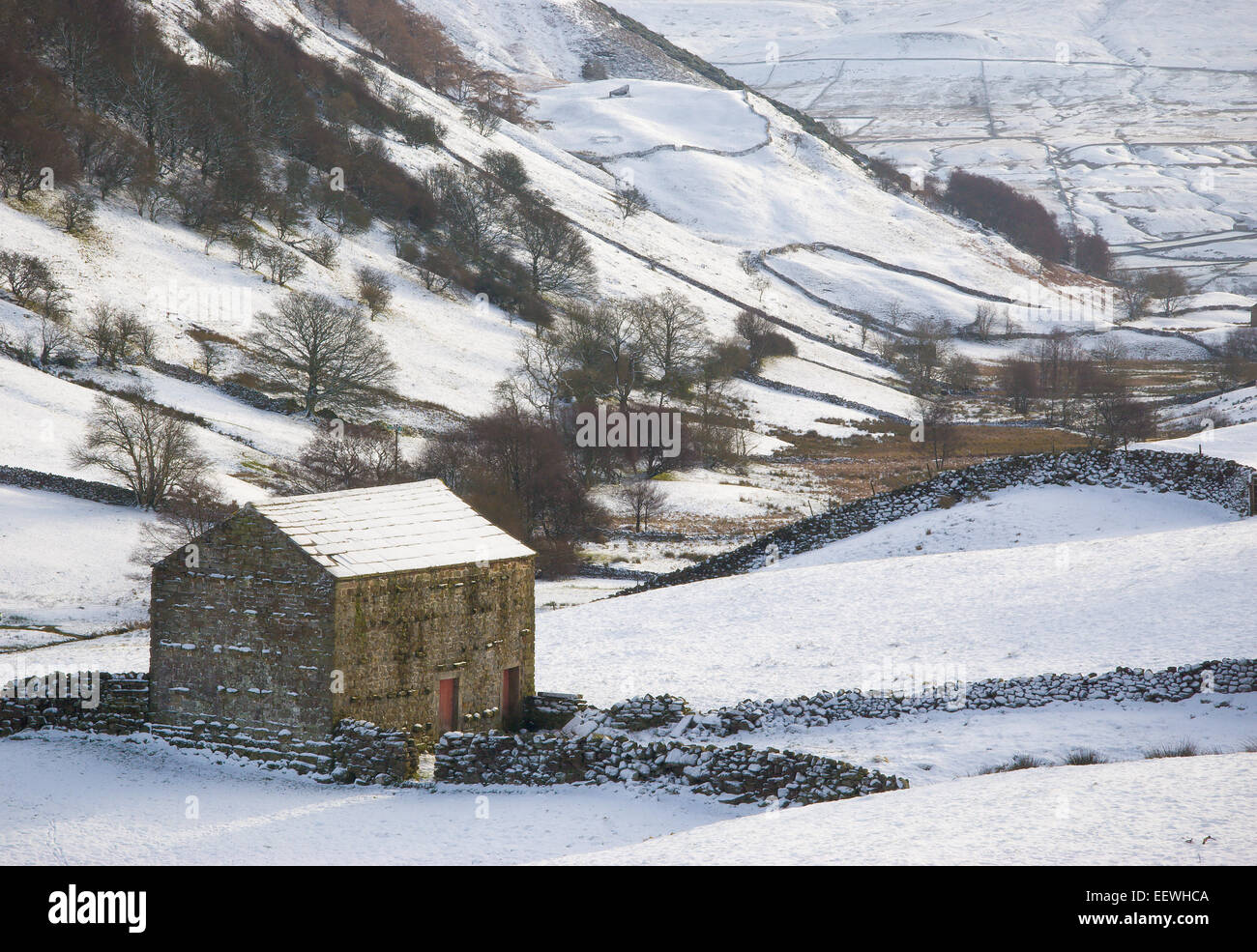 Colour Angram barn in Winter Stock Photo - Alamy