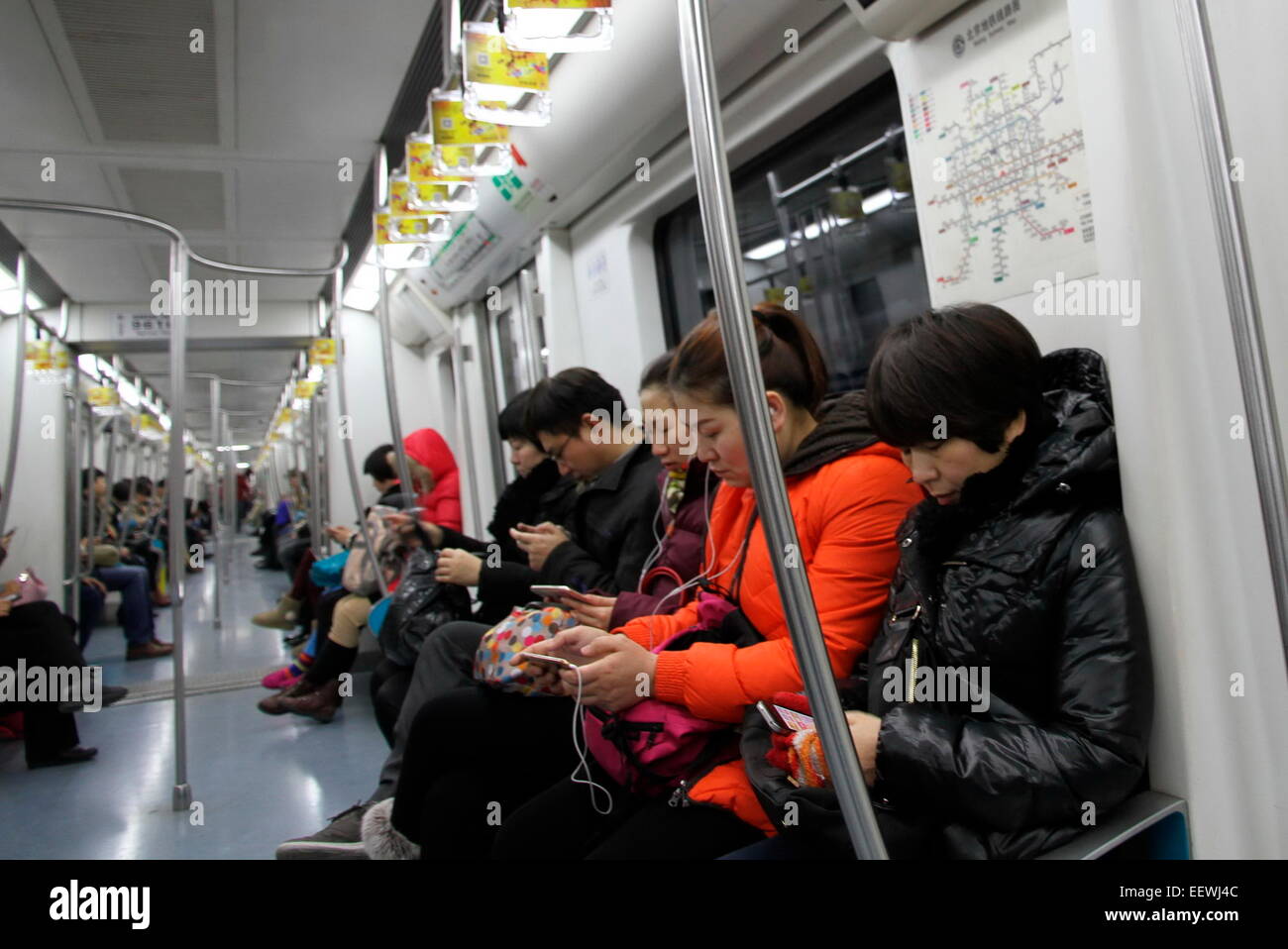 The total amount of China mobile telephone users arrives 128.6 million ...
