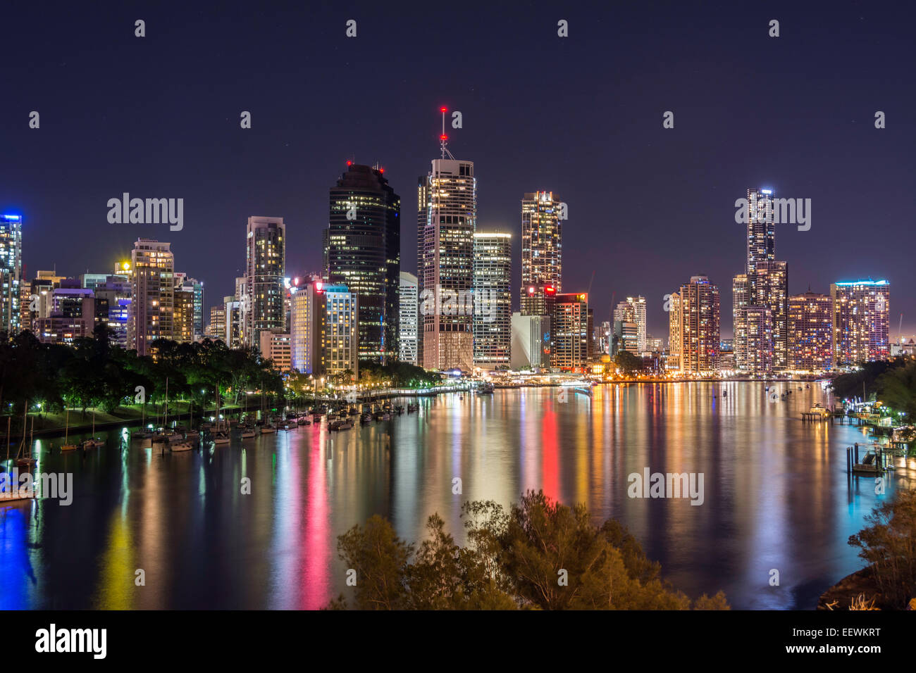 Queensland kangaroo point cliffs hi-res stock photography and images ...