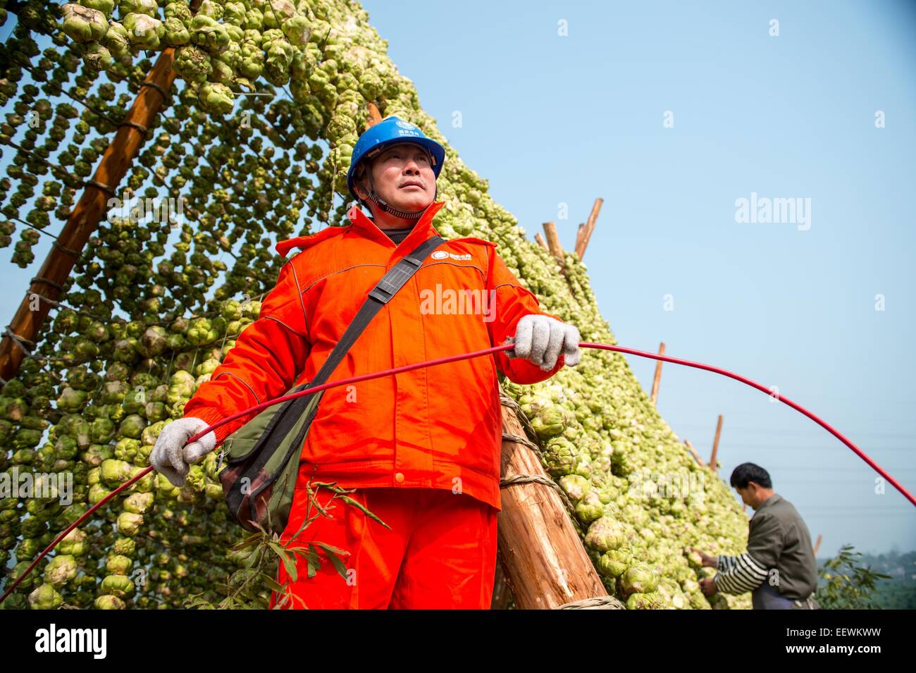 Hung by a wire hi-res stock photography and images - Alamy