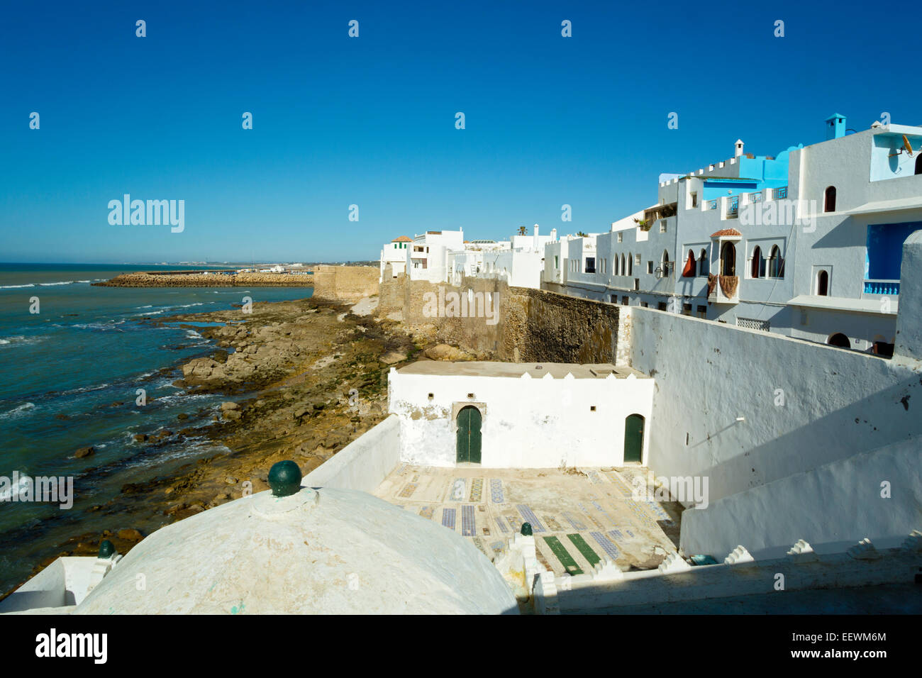 Asilah city wall hi-res stock photography and images - Alamy