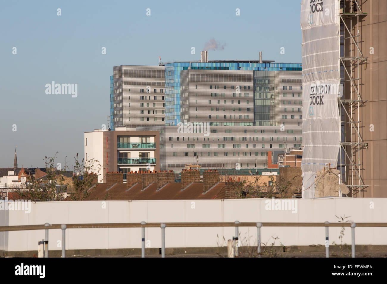 London Dock construction site on the former News International ...