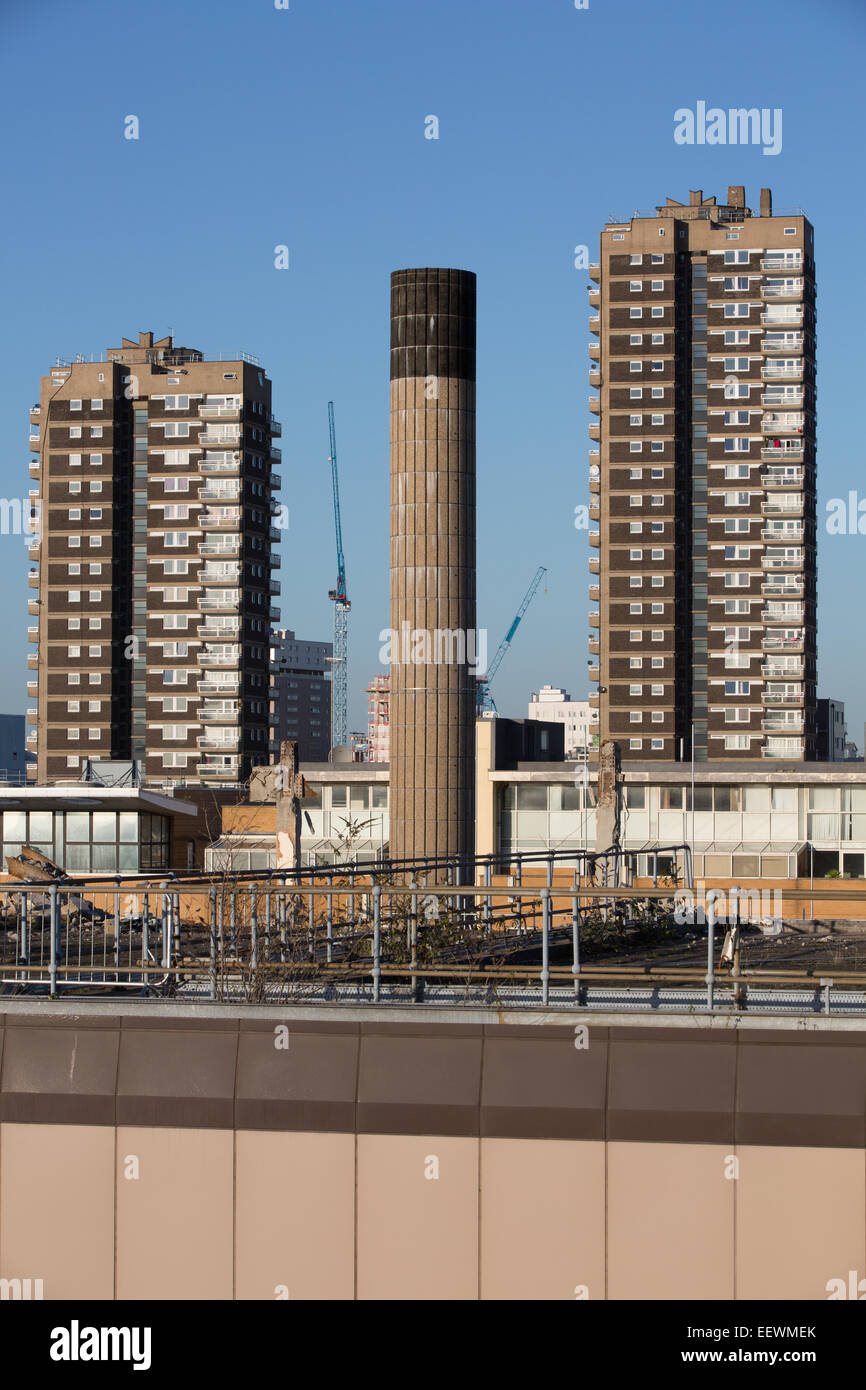 London Dock construction site on the former News International ...