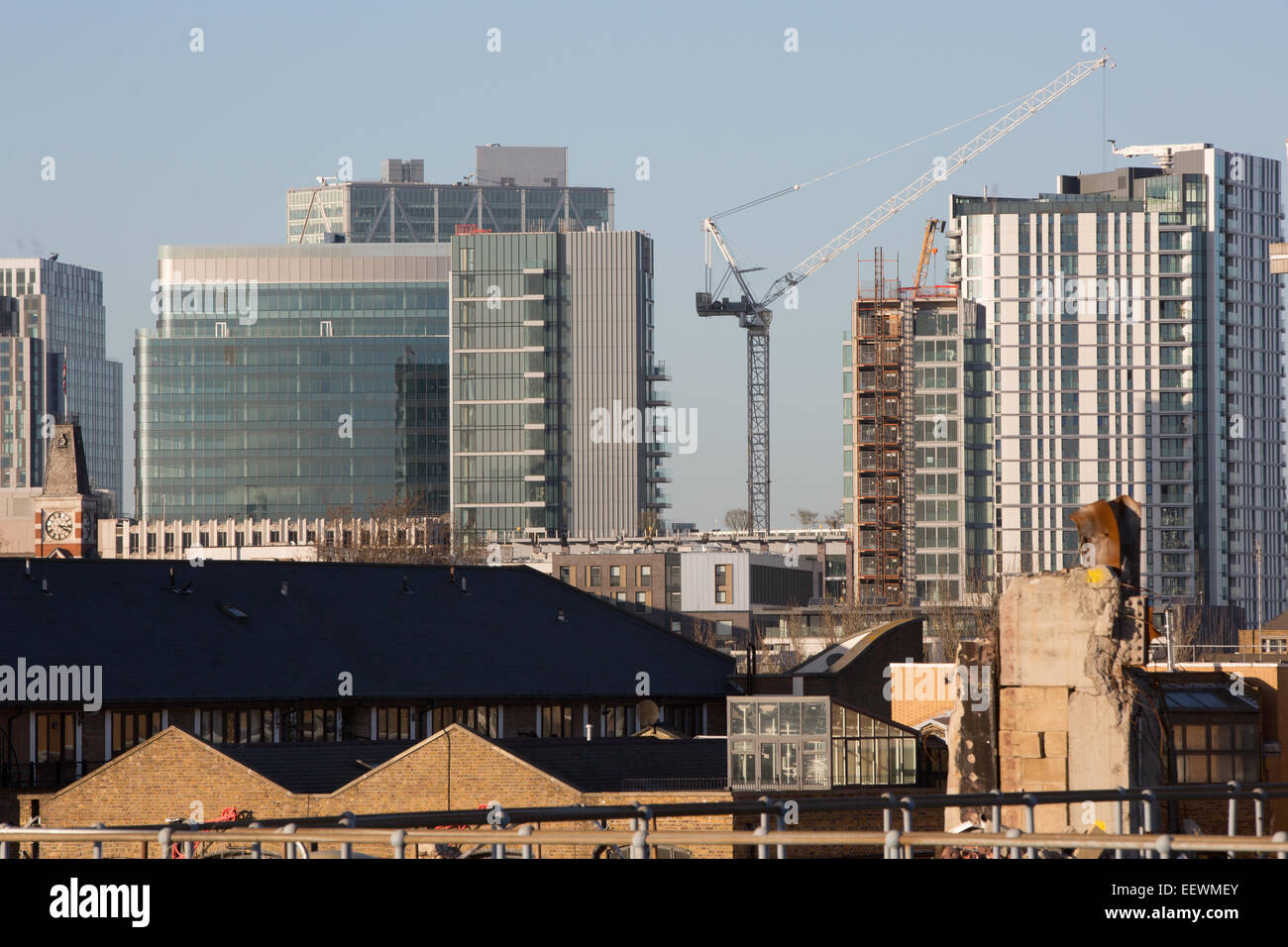 London Dock construction site on the former News International ...