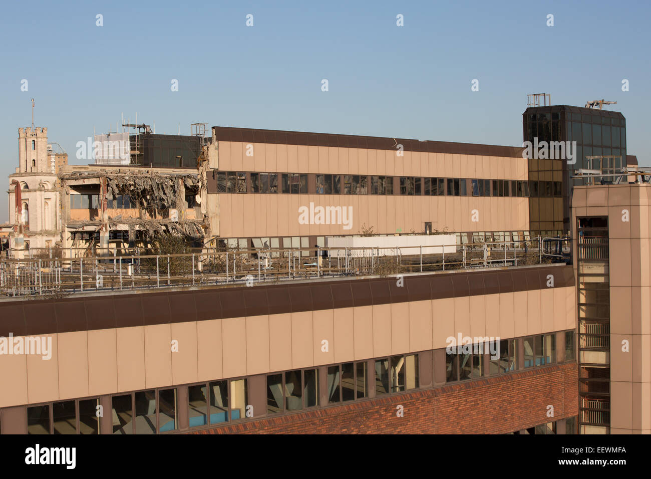 London Dock construction site on the former News International ...