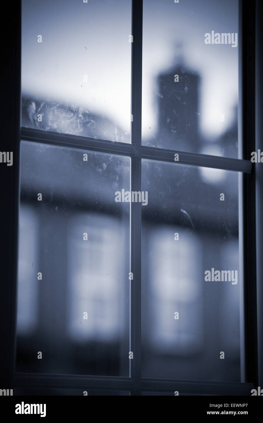 One cottage window hi-res stock photography and images - Alamy