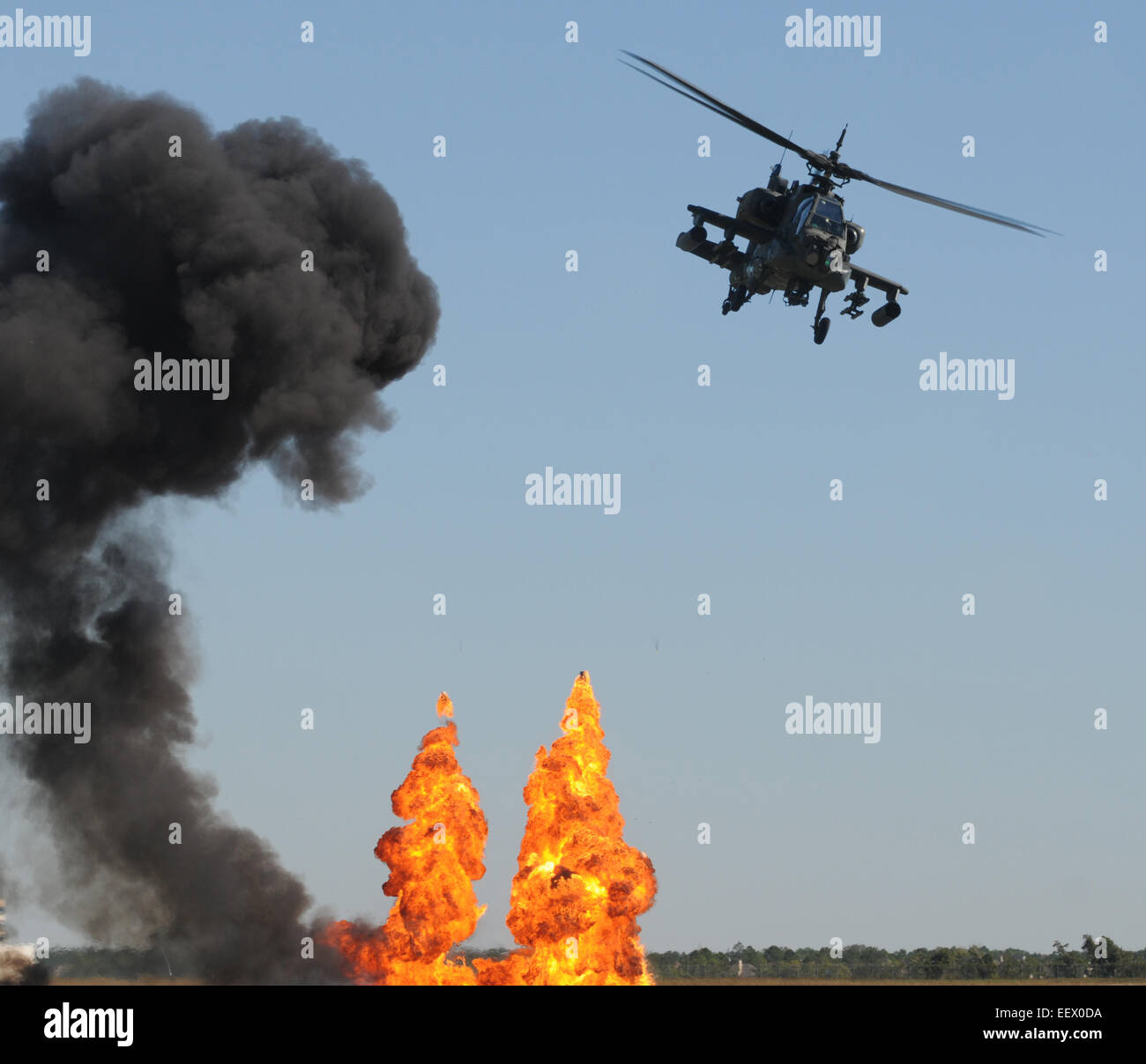 Aerial fire attack hi-res stock photography and images - Alamy