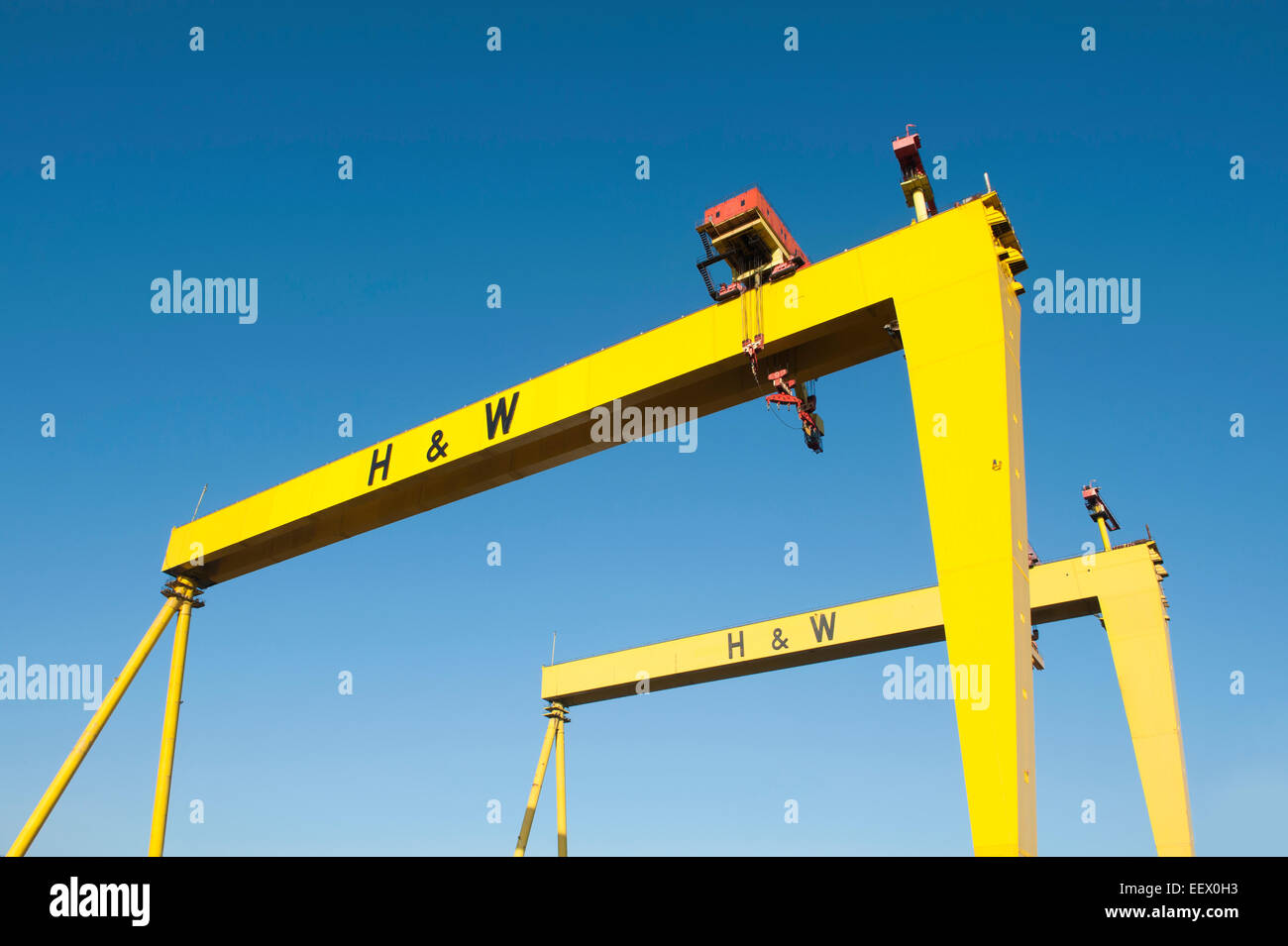 The iconic Belfast, Northern Ireland scene - Harland and Wolff samson ...