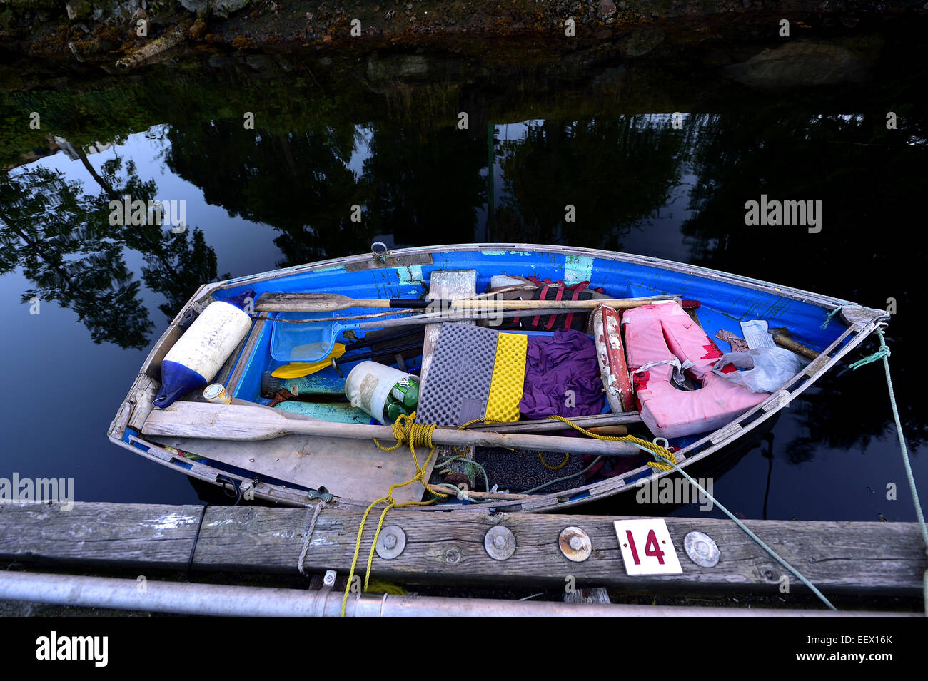 Transportation overloaded hi-res stock photography and images - Alamy