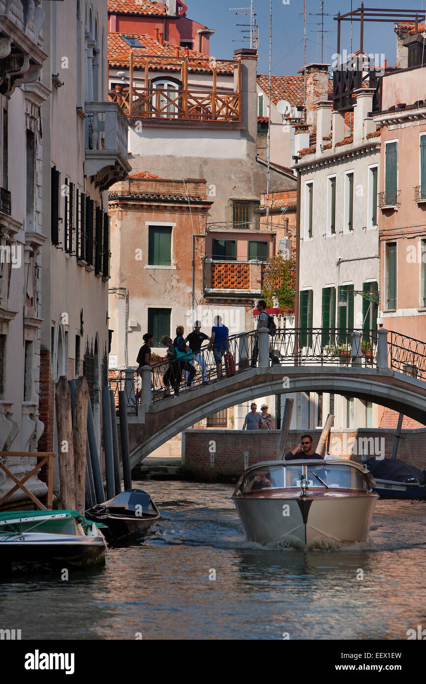 Venice structures hi-res stock photography and images - Alamy