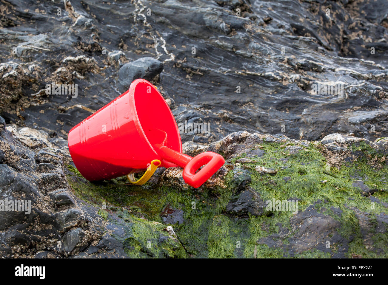 Bucket and spade Stock Photo - Alamy