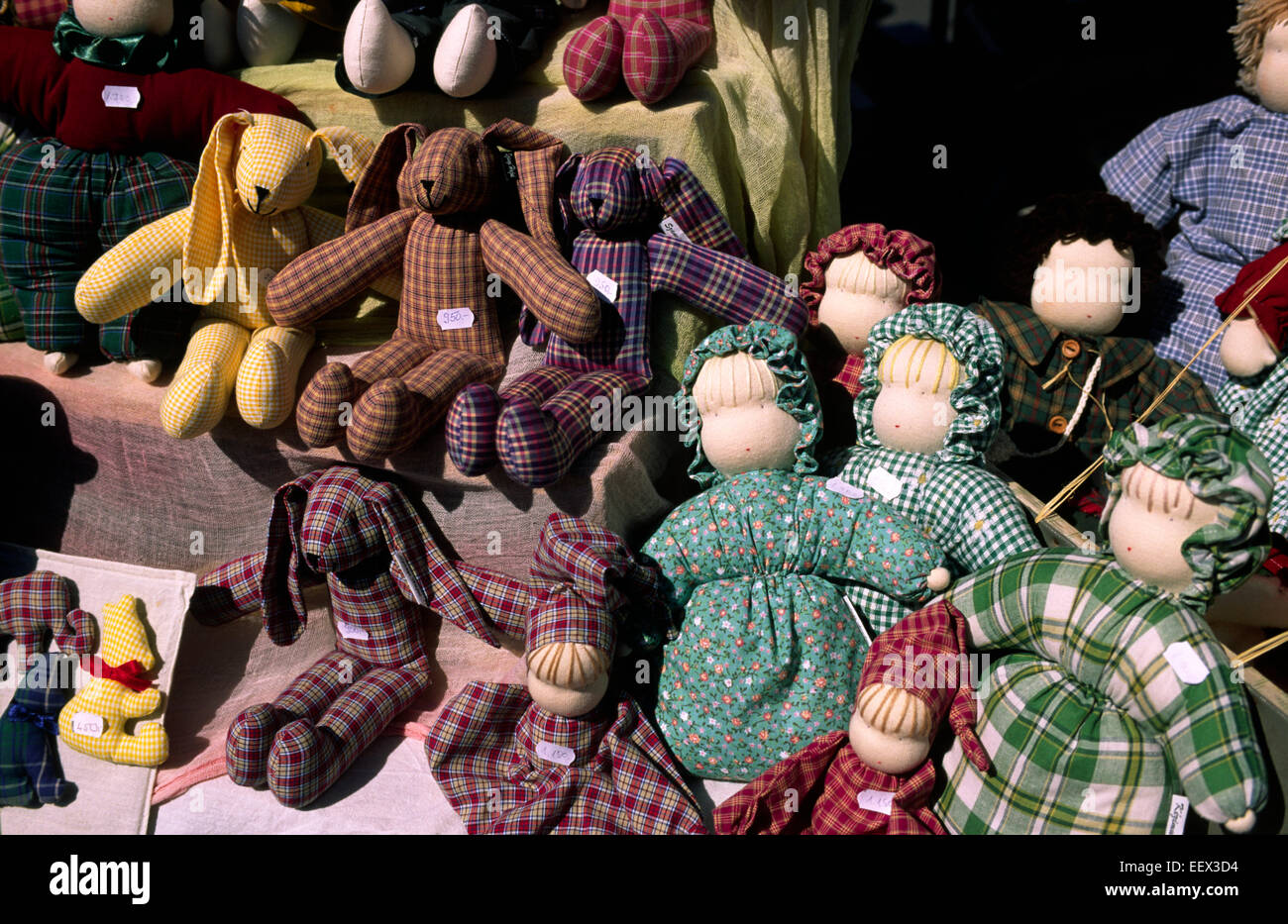 Hungary, Budapest, Danube river, Chain bridge, souvenir stall, dolls ...