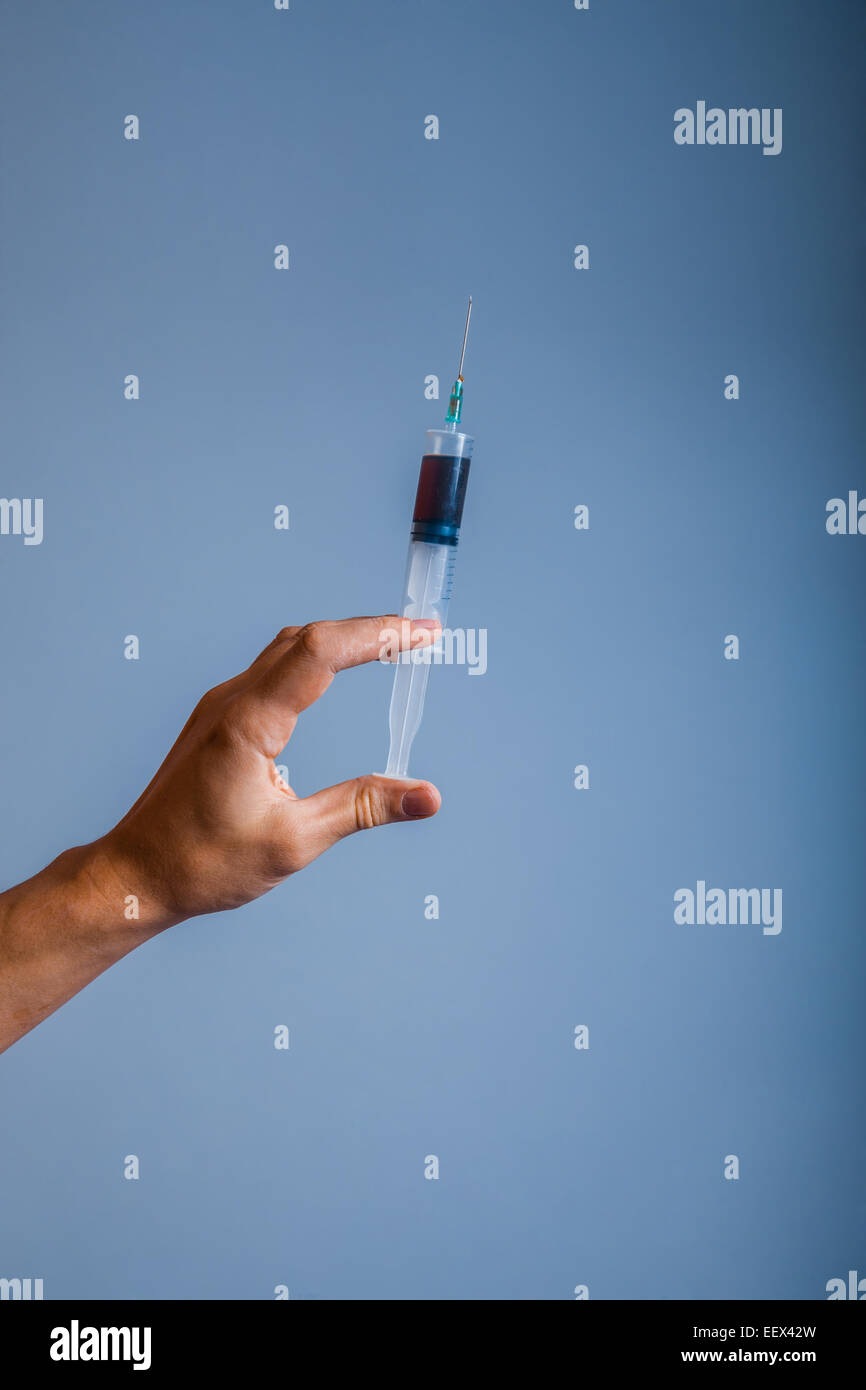 Drug injection hi-res stock photography and images - Alamy