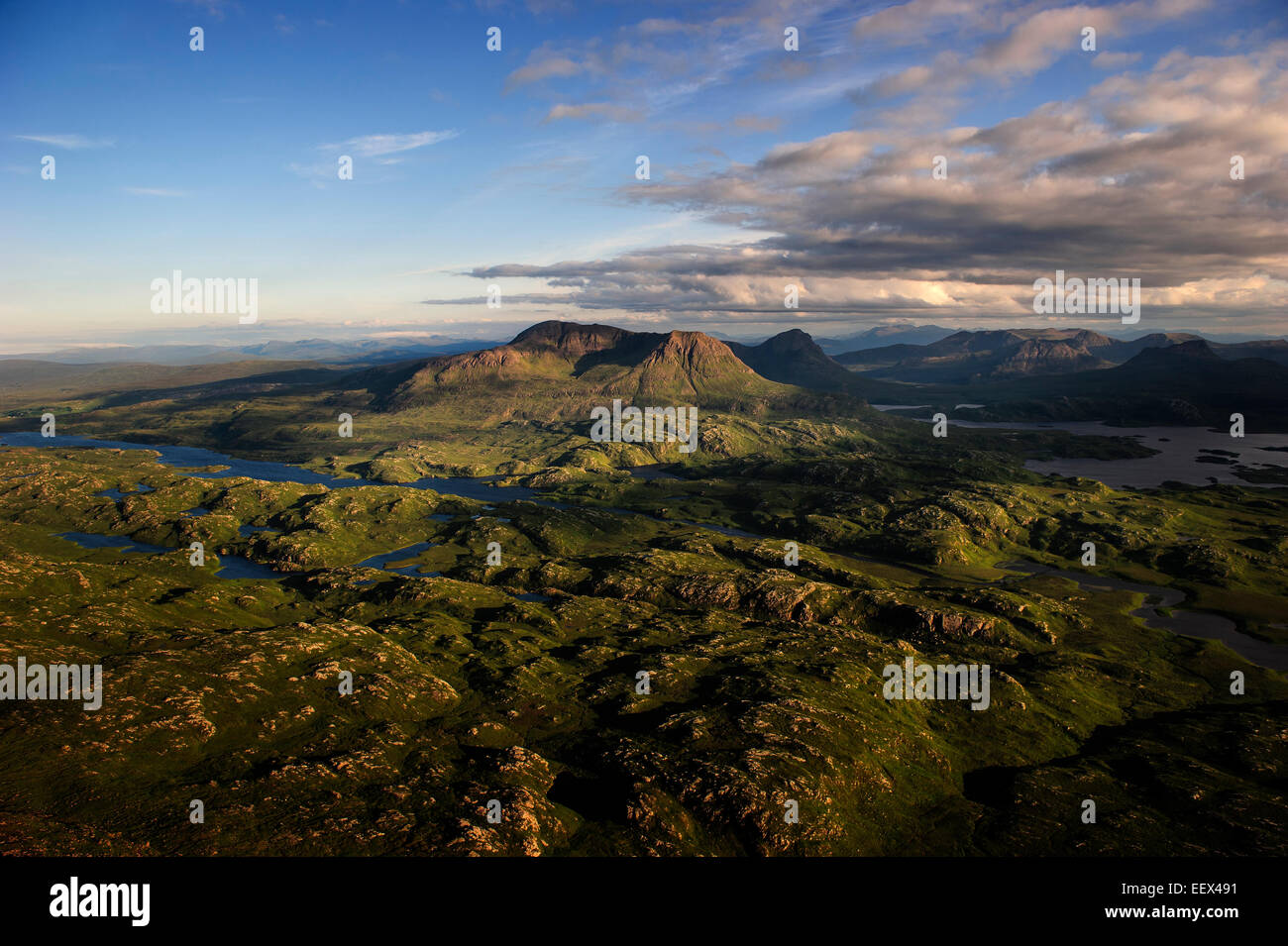 Suilven mountain top hi-res stock photography and images - Alamy