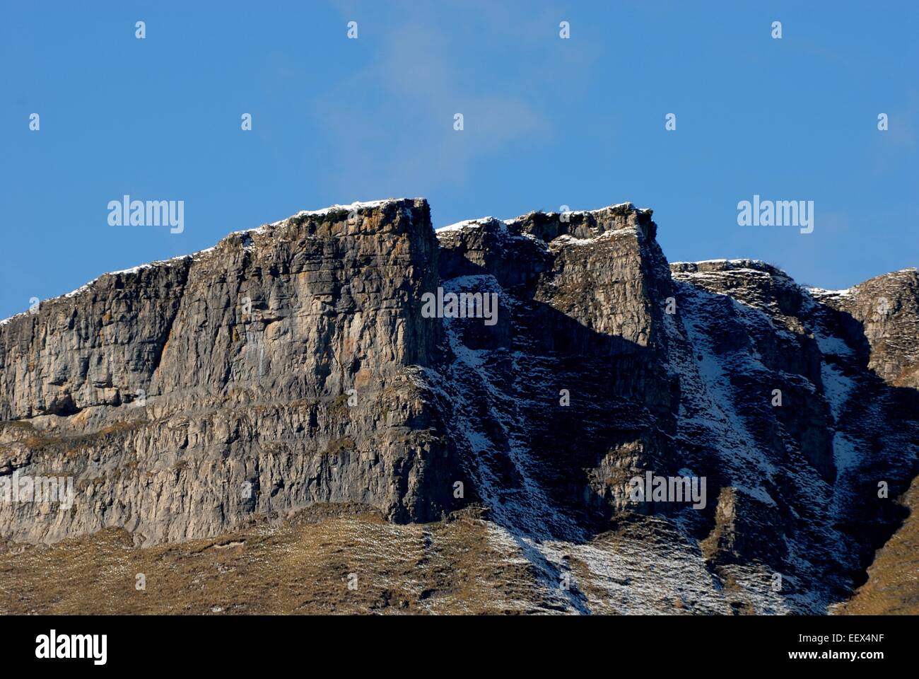 Average mountain hi-res stock photography and images - Alamy