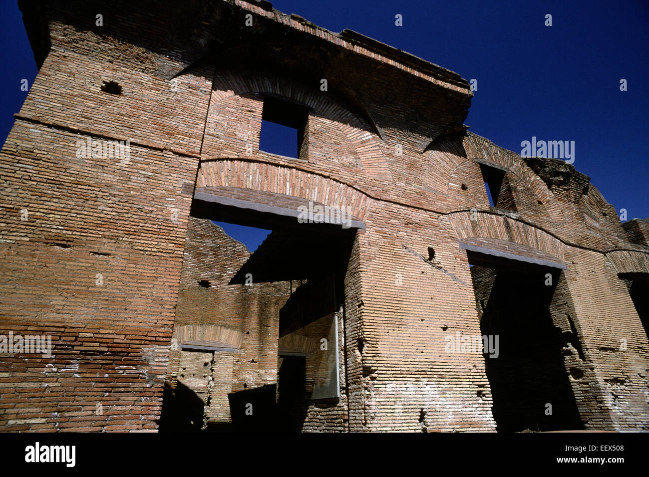 Insula roman hi-res stock photography and images - Alamy