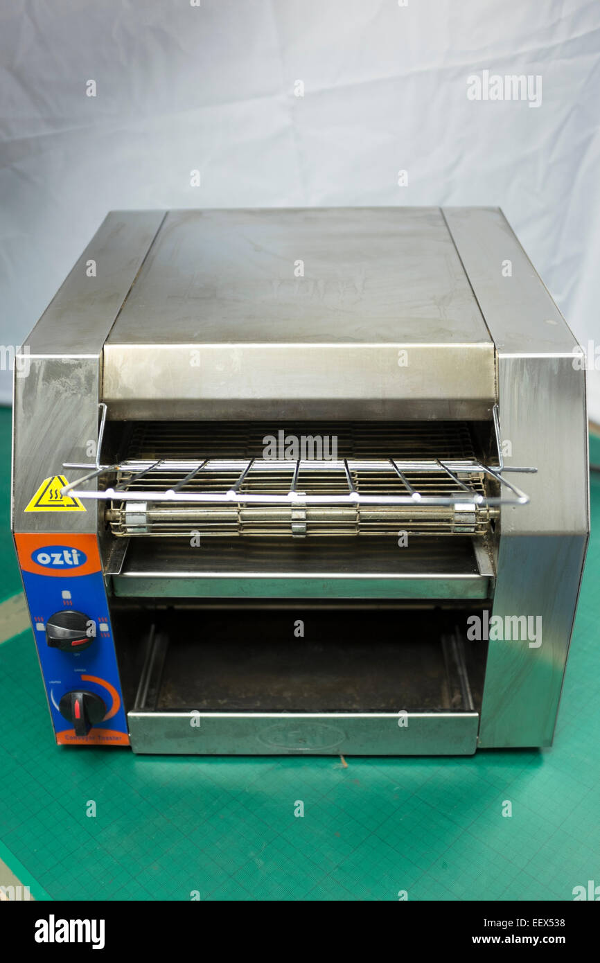 Industrial toaster hi-res stock photography and images - Alamy