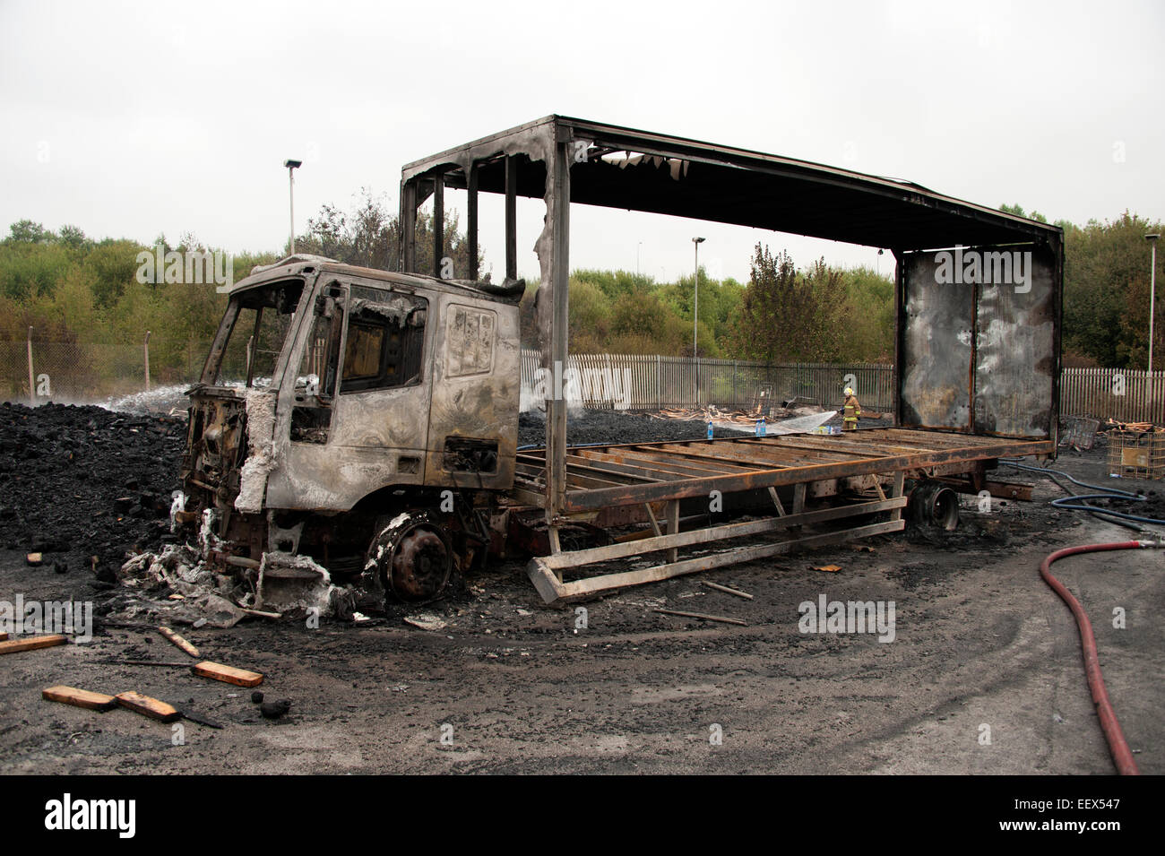 HGV Lorry burnt out fire shell wreckage burned shell Stock Photo - Alamy