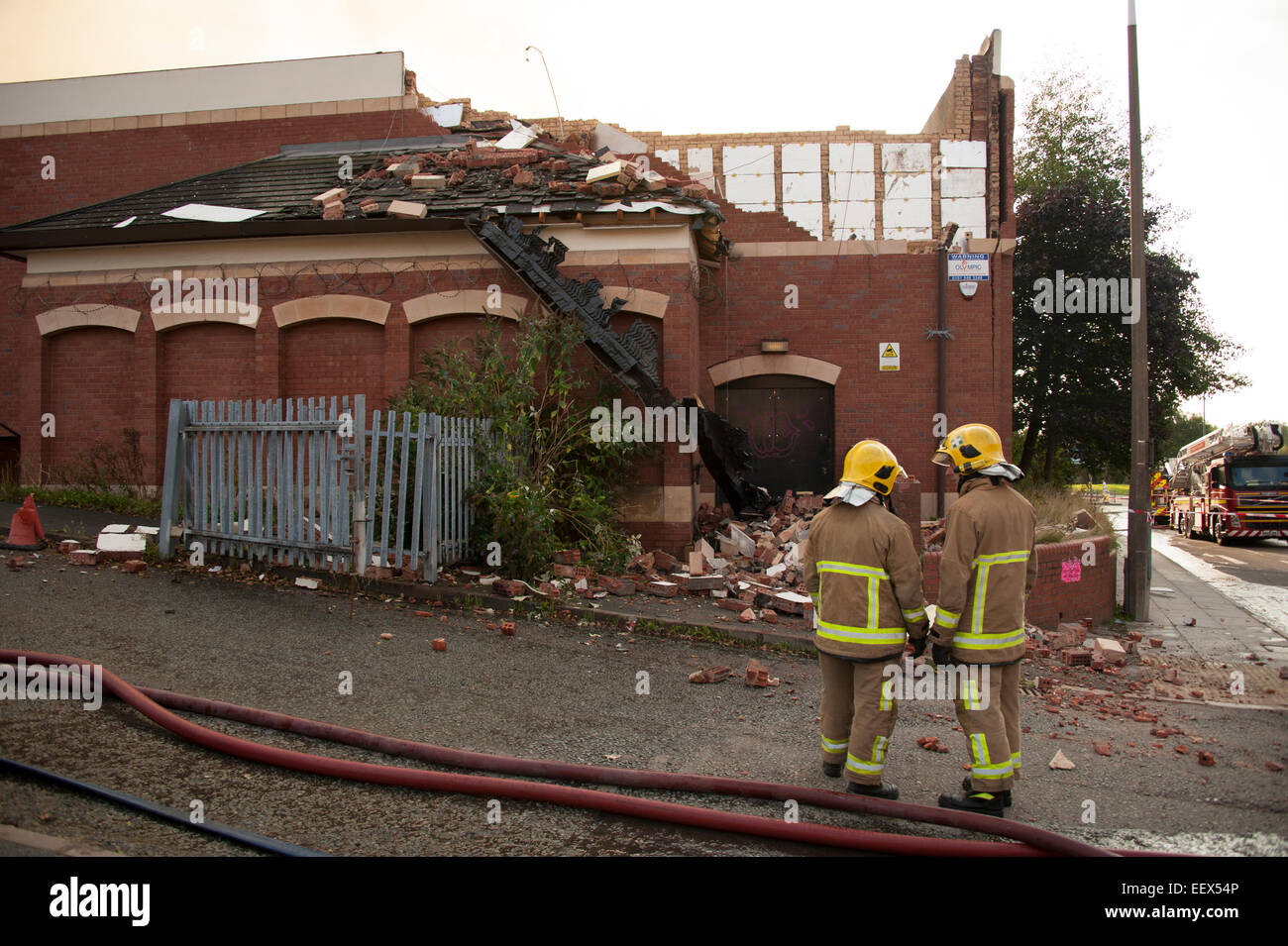 Spalling hi-res stock photography and images - Alamy