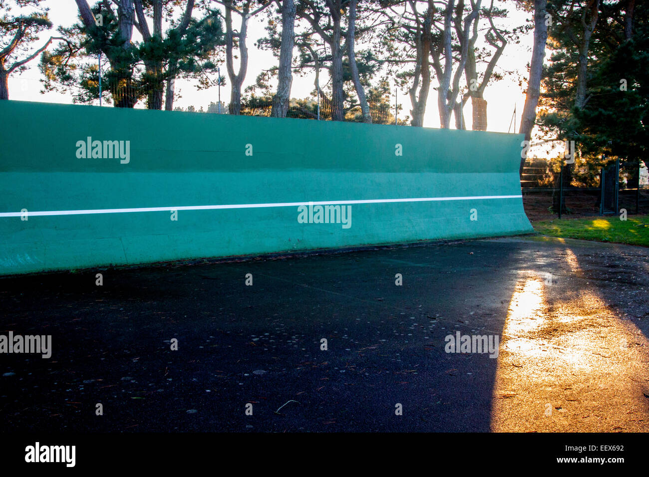 Tennis wall hi-res stock photography and images - Alamy