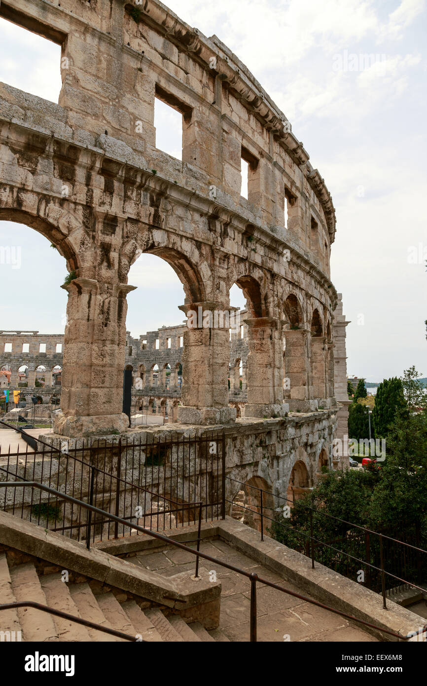 Famous ancient Roman Amphitheater - Arena, 1st. century, Pula, Croatia ...