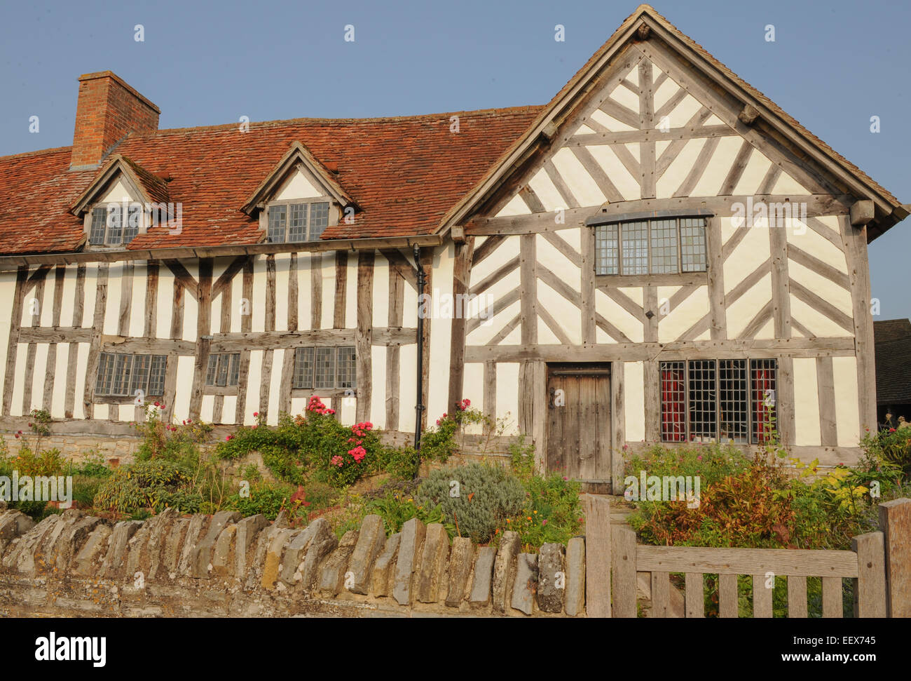 Mary Arden, the Mother of William Shakespeare, Farm and House in ...