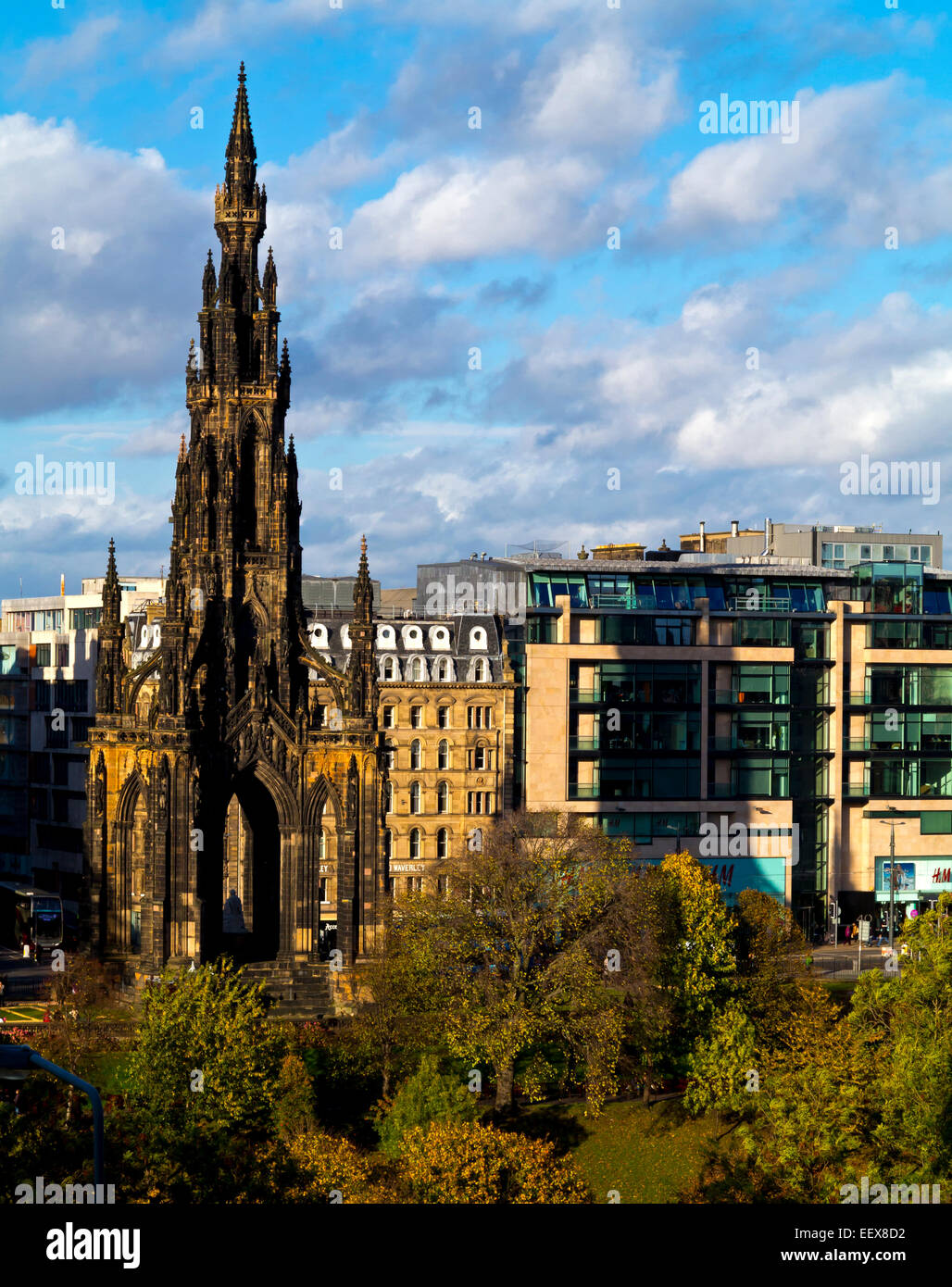 View of the Scott Monument and buildings on Princes Street in Edinburgh ...