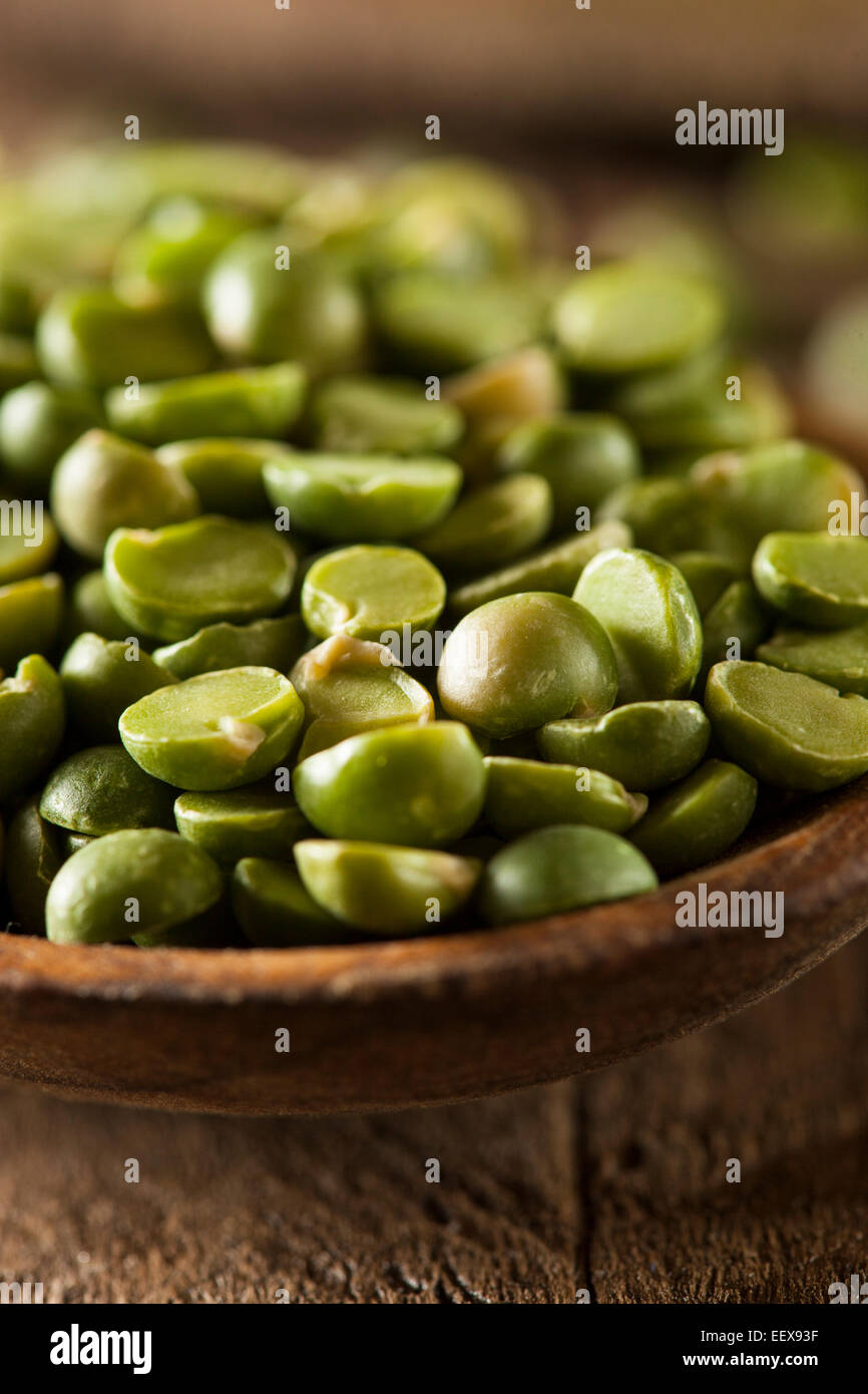 Raw Organic Green Split Peas in a Spoon Stock Photo - Alamy