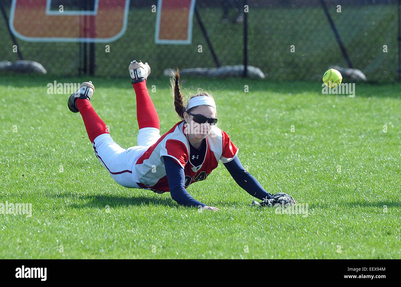 Foran's Amanda Portoff goes all out for an outfield ball during the 4th ...