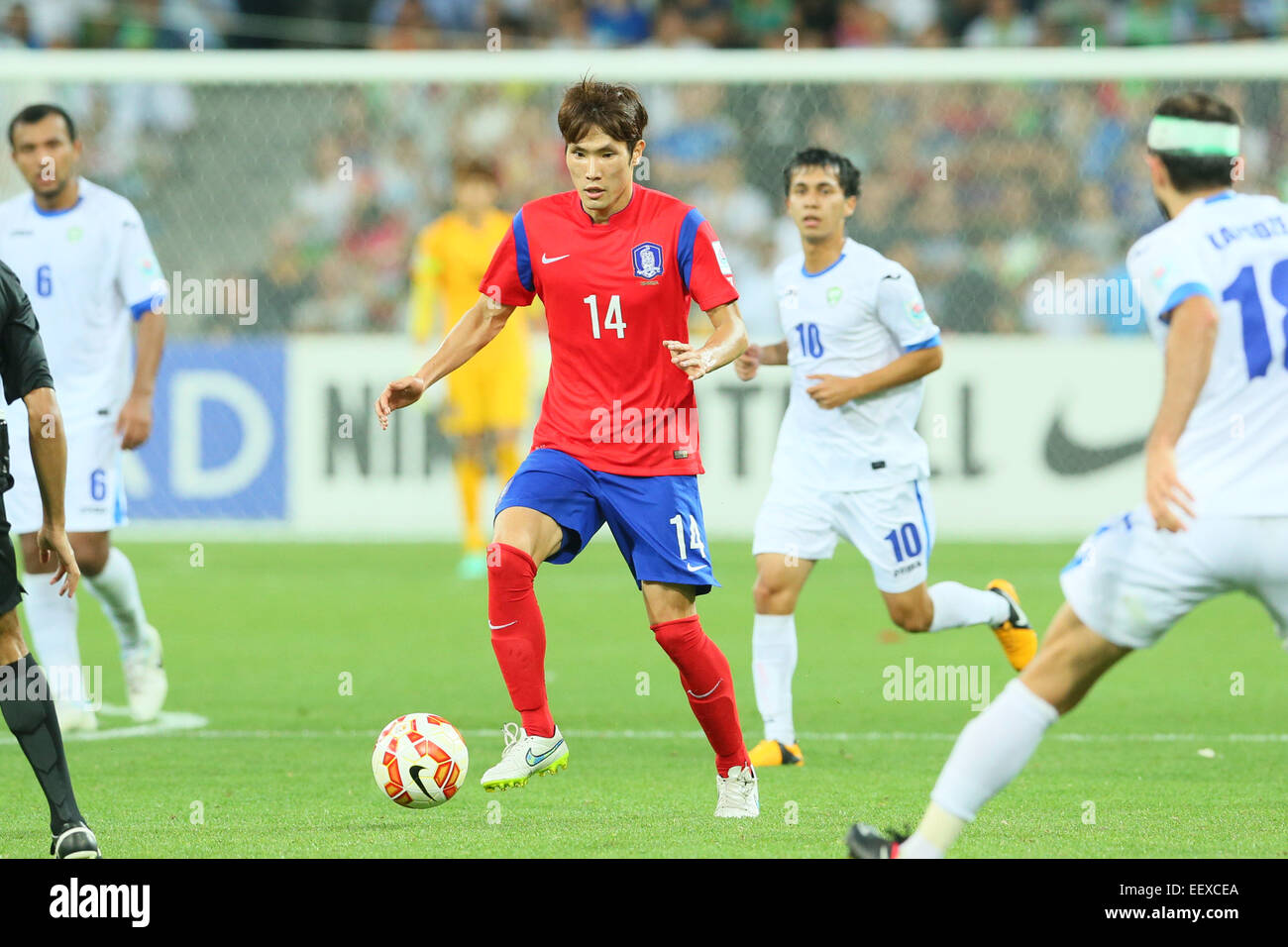 Melbourne, Australia. 22nd Jan, 2015. Han Kook-Young (KOR) Football ...