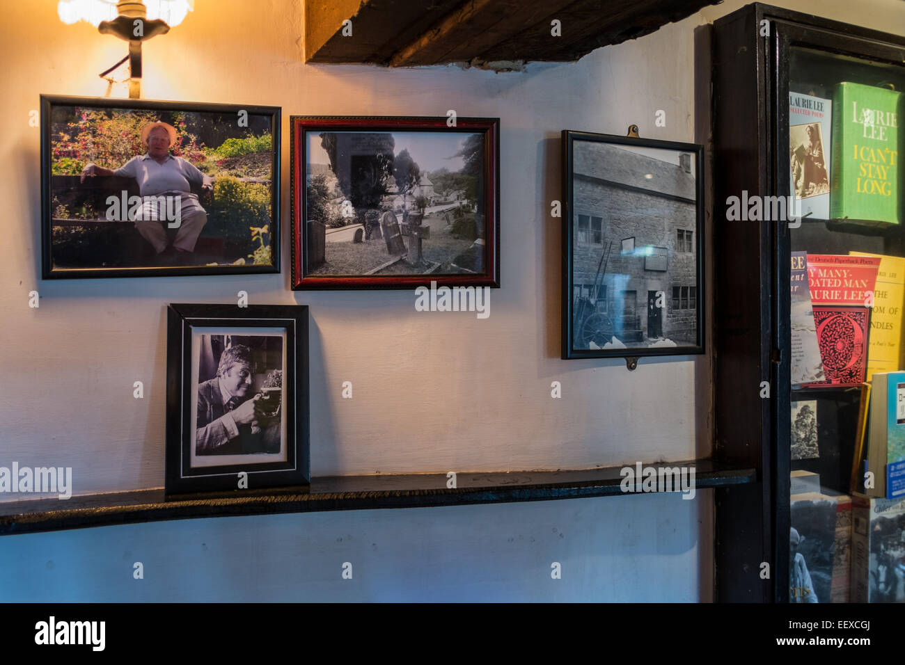 The woolpack slad valley hi-res stock photography and images - Alamy