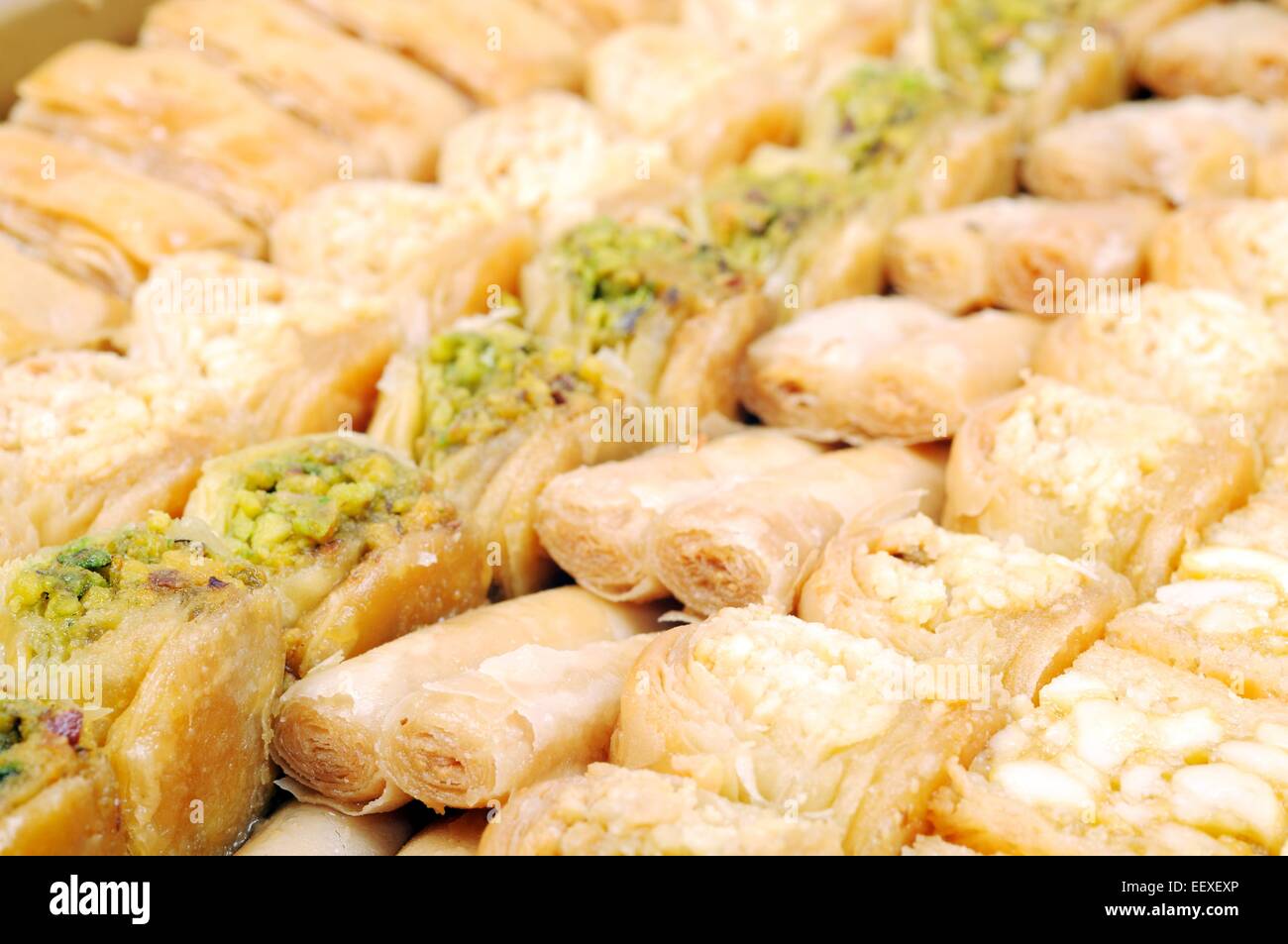 Lebanese sweets hi-res stock photography and images - Alamy