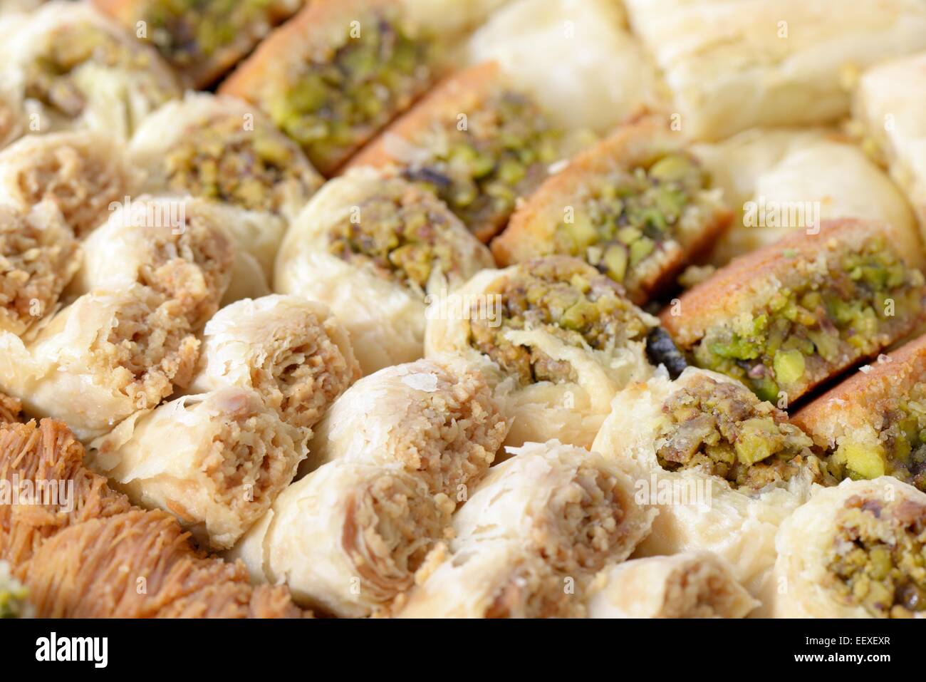 Arabic sweets hi-res stock photography and images - Alamy