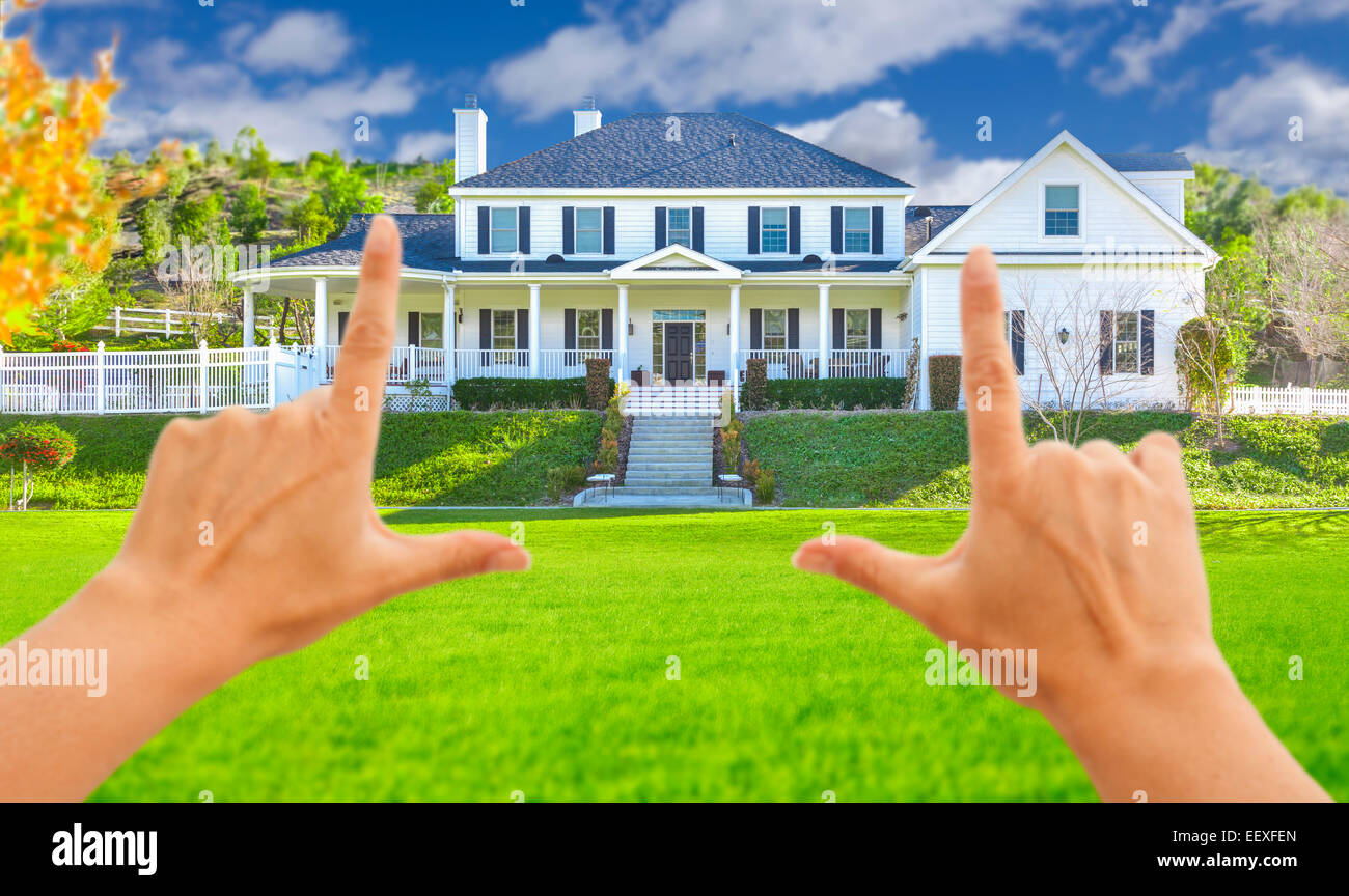 Symbolic framing hi-res stock photography and images - Alamy