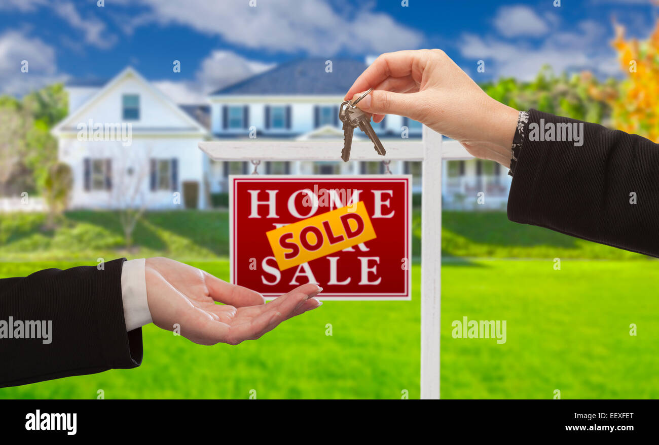 Buyer sign hi-res stock photography and images - Alamy