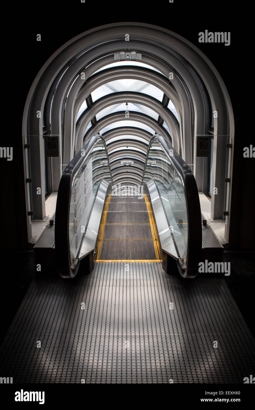 Escalator japan hi-res stock photography and images - Alamy