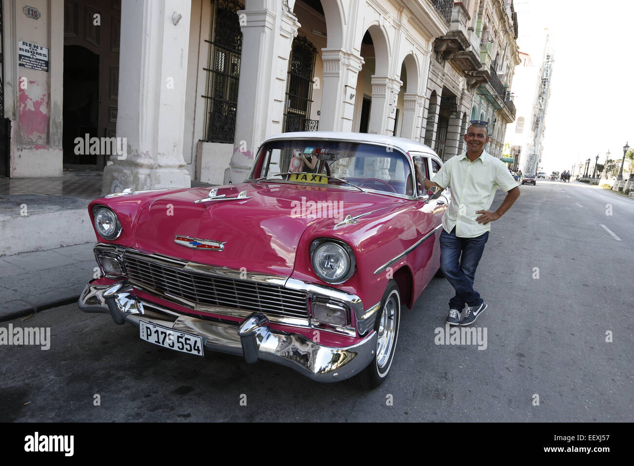 1957 chevrolet taxi in cuba hi-res stock photography and images - Alamy