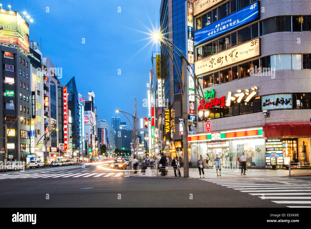Tokyo light hi-res stock photography and images - Alamy
