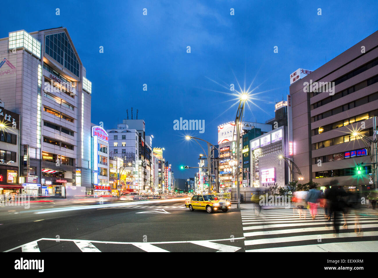 Tokyo light hi-res stock photography and images - Alamy
