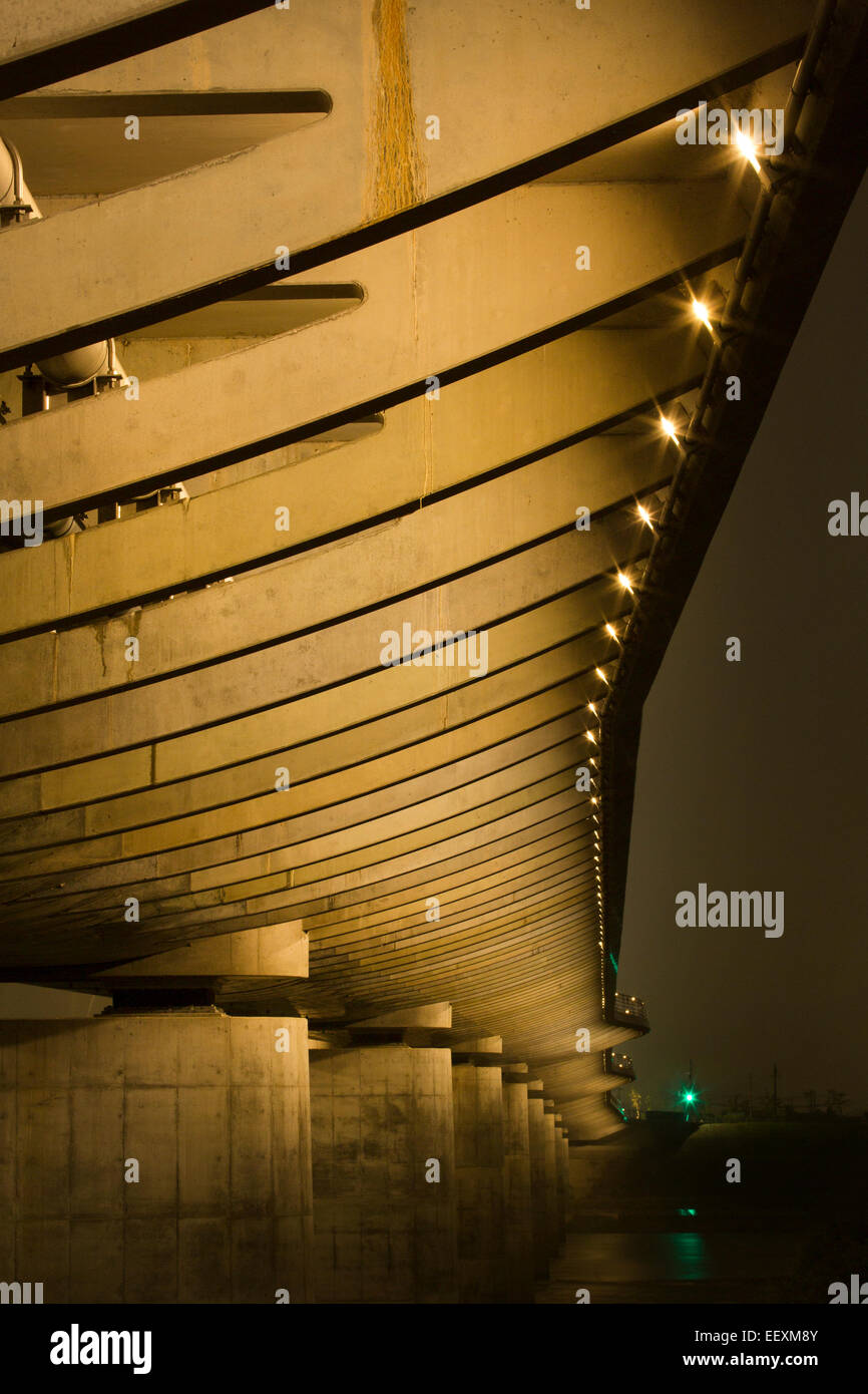 underside of a bridge Stock Photo - Alamy