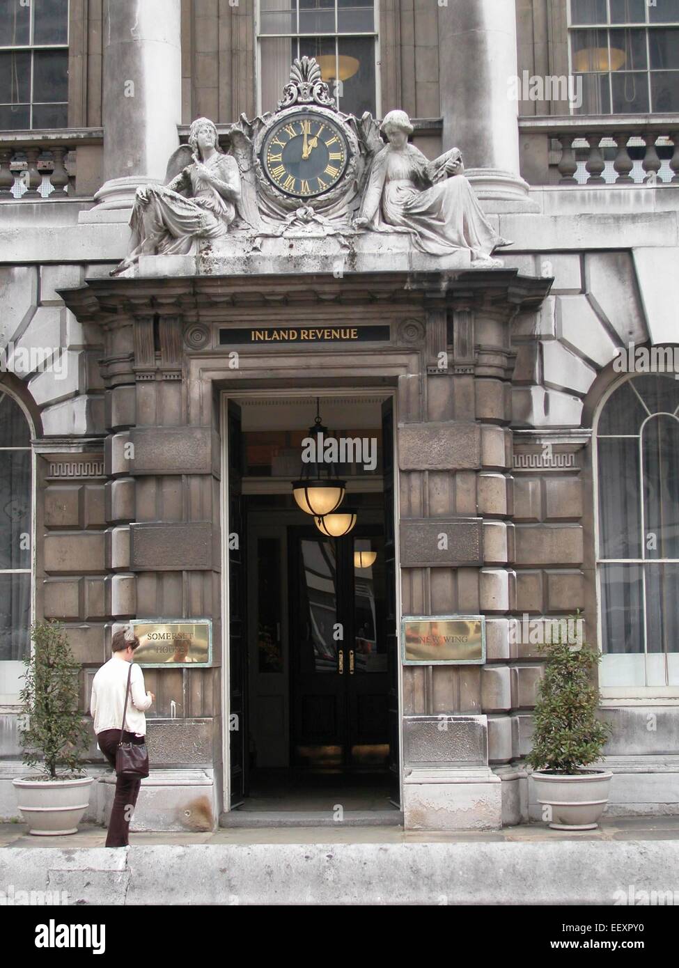 Tax Inland Revenue Somerset house Stock Photo - Alamy